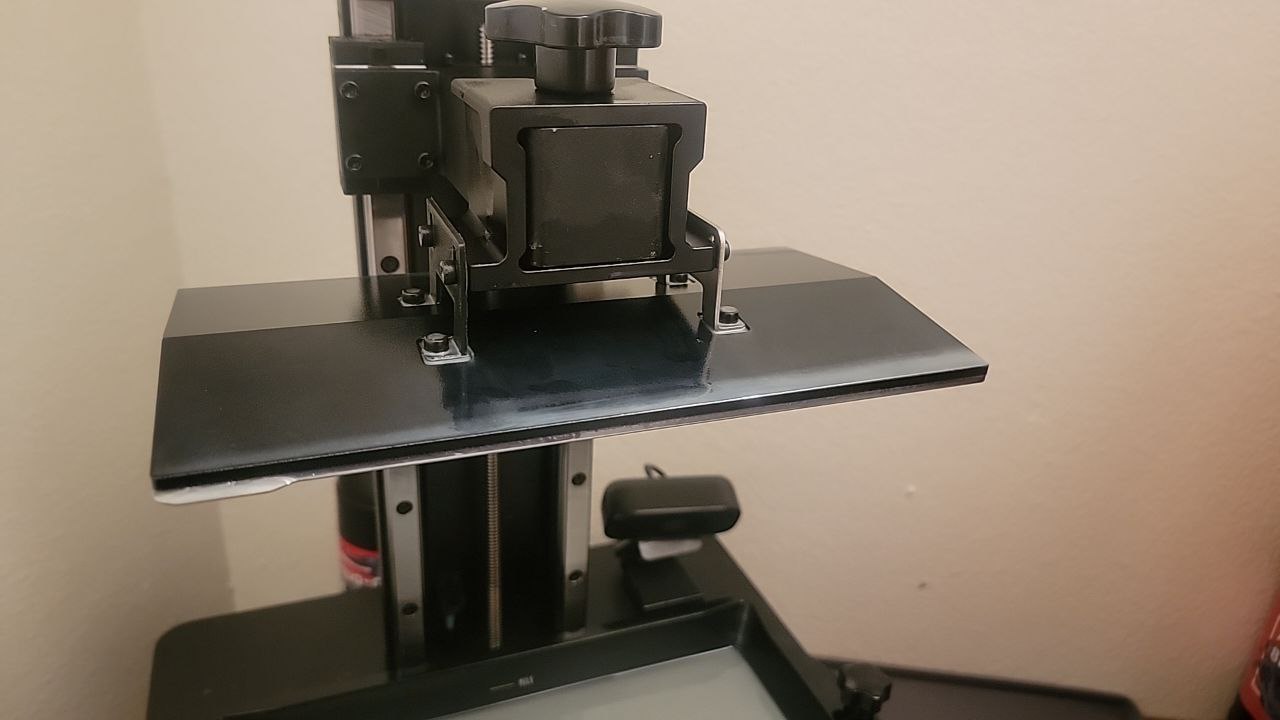 Phrozen Mighty 8K Plate Leveling Bracket by Frost Forge Foundery ...