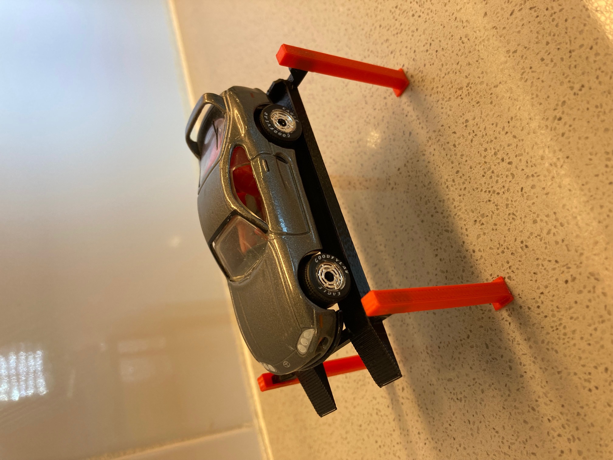 Hot Wheels Diecast 1:64 Scale 4-Post Car Lift Display (No glue) by ...