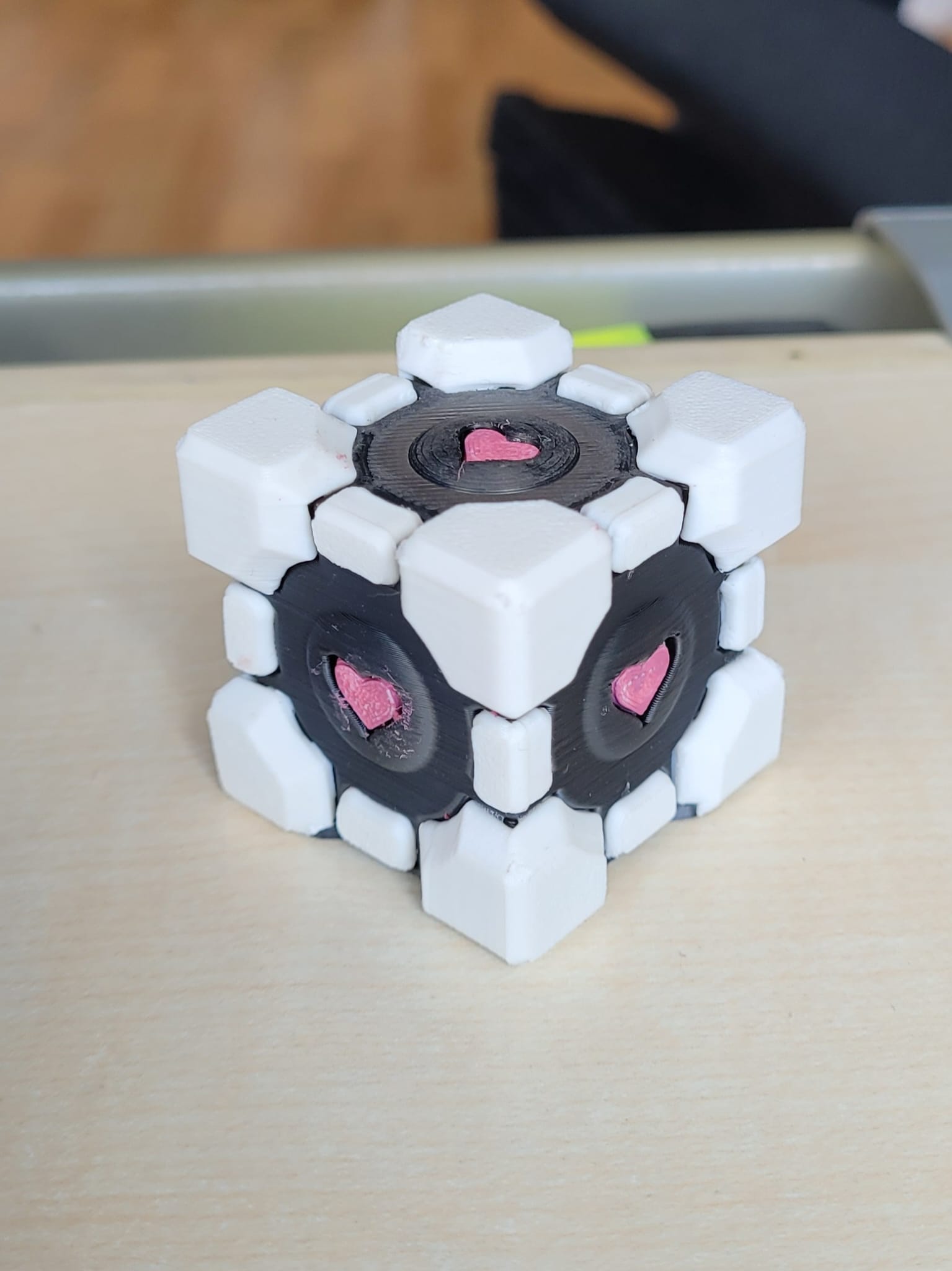Companion Cube Multicolor: No MMU needed by Calvin | Download free STL ...