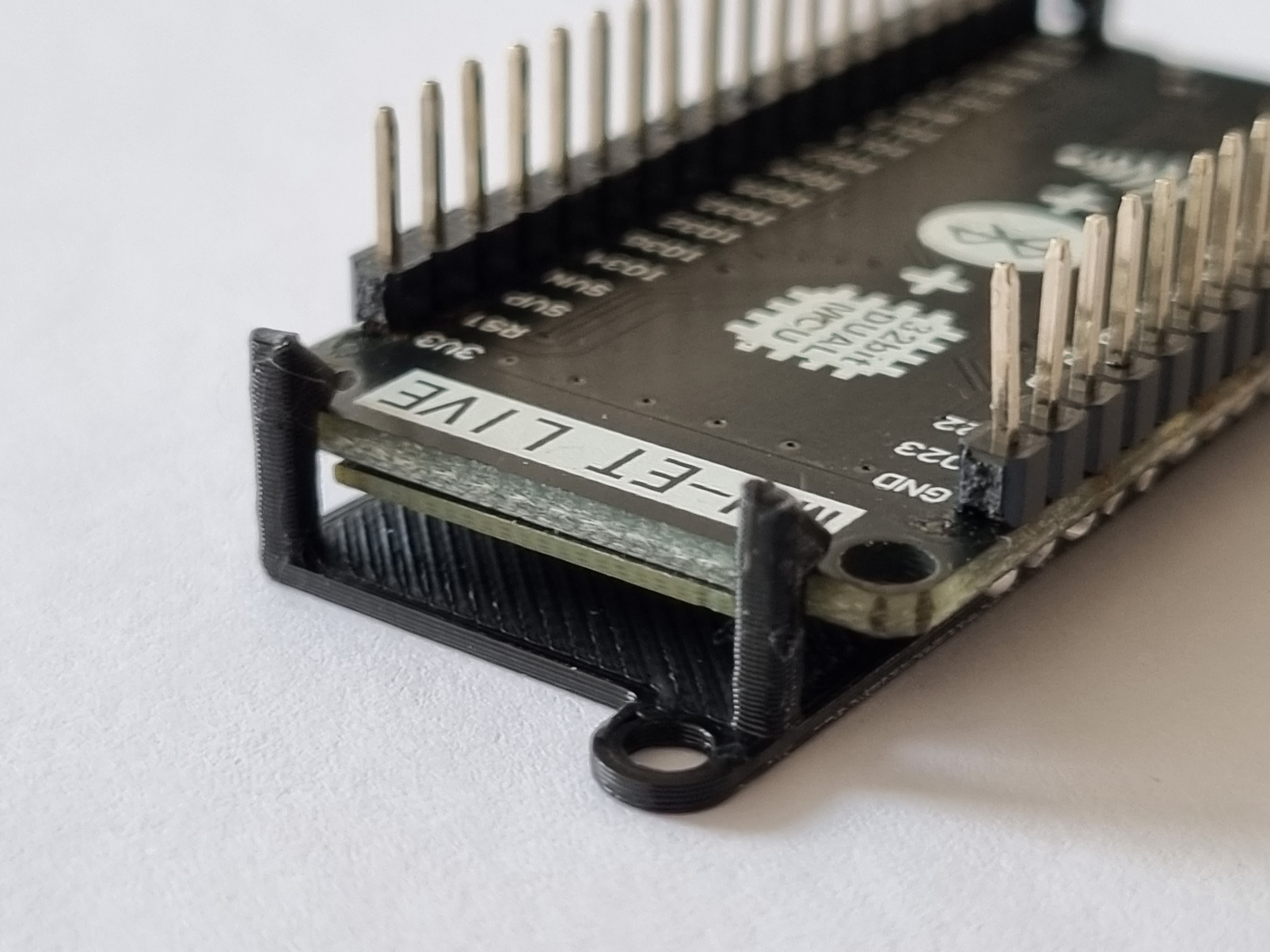 ESP32 clip - Small footprint par Antonio Marmolejo | Téléchargez ...