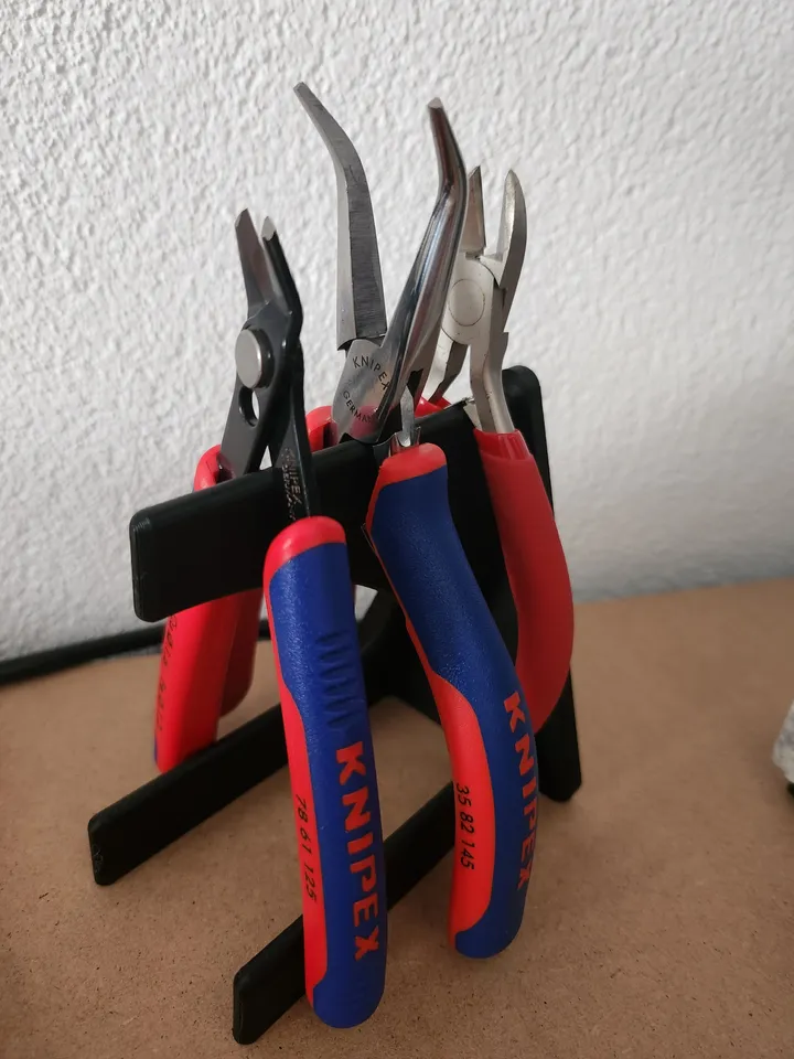 Pliers Rack by Insaniaxs | Download free STL model | Printables.com