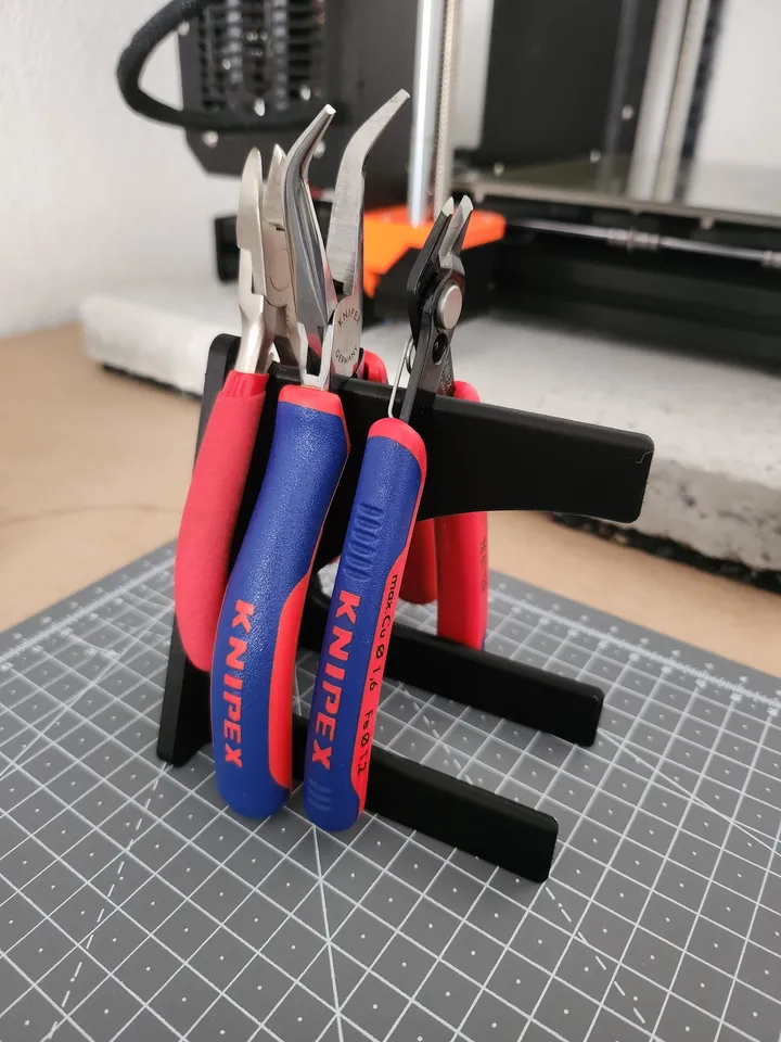 Pliers Rack by Insaniaxs | Download free STL model | Printables.com