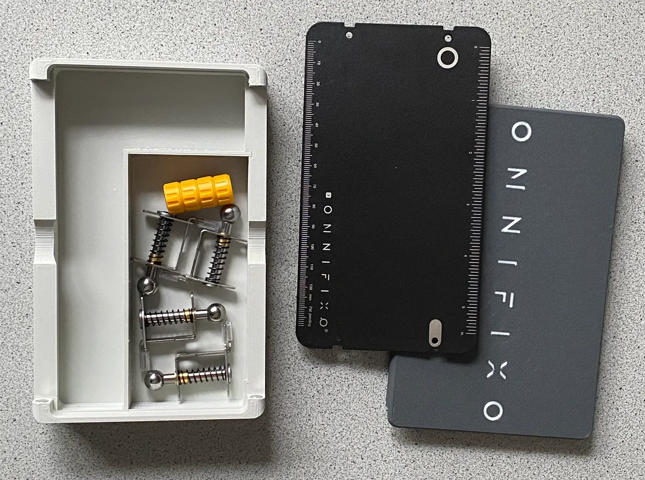 Box for Omnifixo Makers Third Hand by Tritschi | Download free STL model | Printables.com