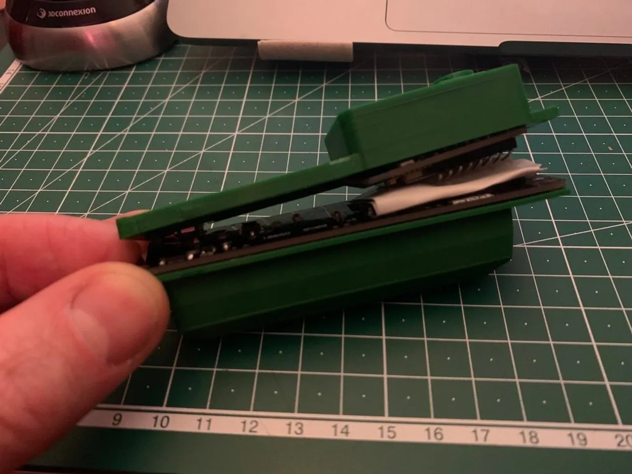 ESP32-CAM with 18650Akku Cover by 3Dietrich | Download free STL model ...