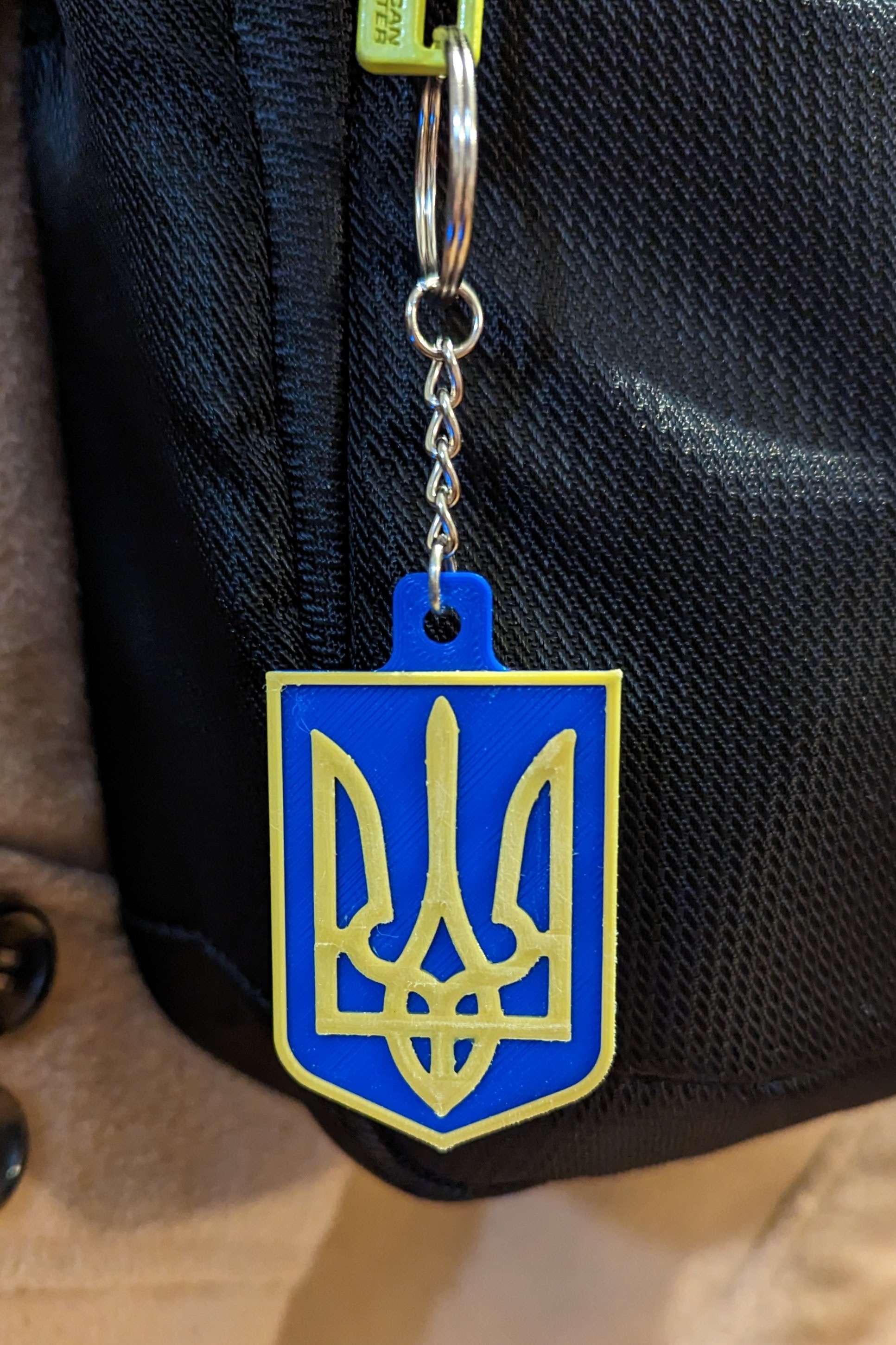 Ukraine Badge - Keyring by Ashen | Download free STL model | Printables.com