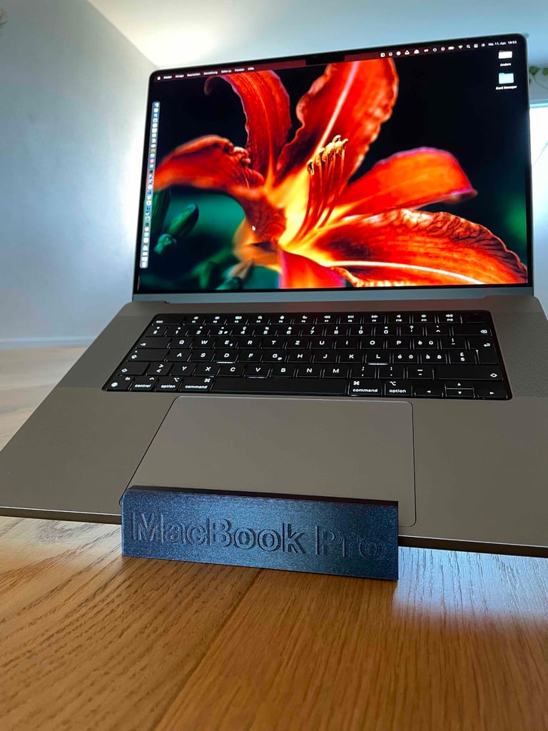 Macbook Pro 16 M1/M2/M3 Stand by akeSchmidi | Download free STL model ...