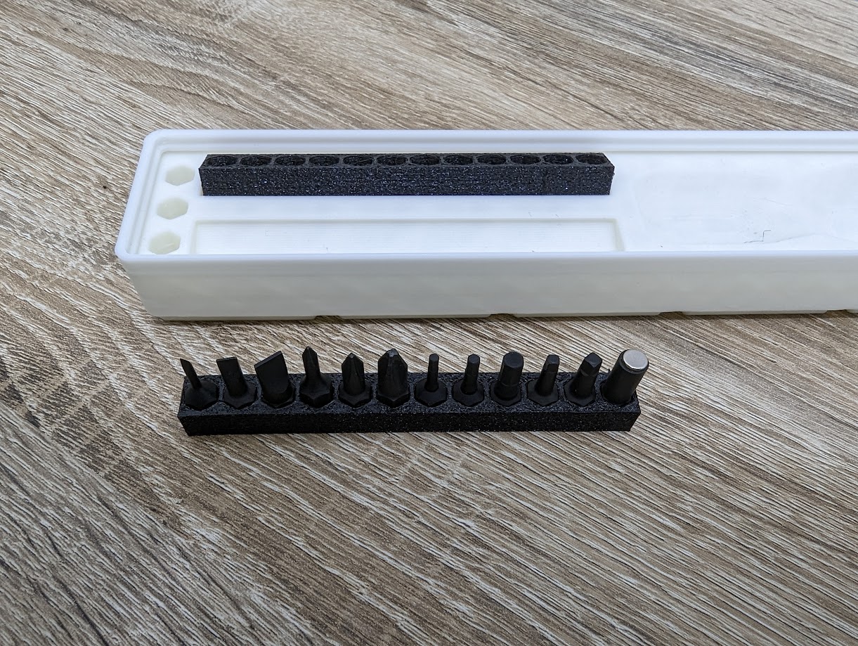 Gridfinity LTT Screwdriver holder with bit storage. by Brad Barlow ...