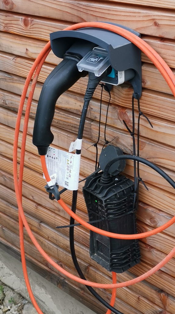Type 2 Plug & Cable Spool w/ & w/o AC Plug Spot by fhTazMan | Download ...