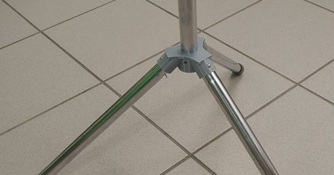 Scoreboard adapter for tripod legs by Karotka | Download free STL model ...