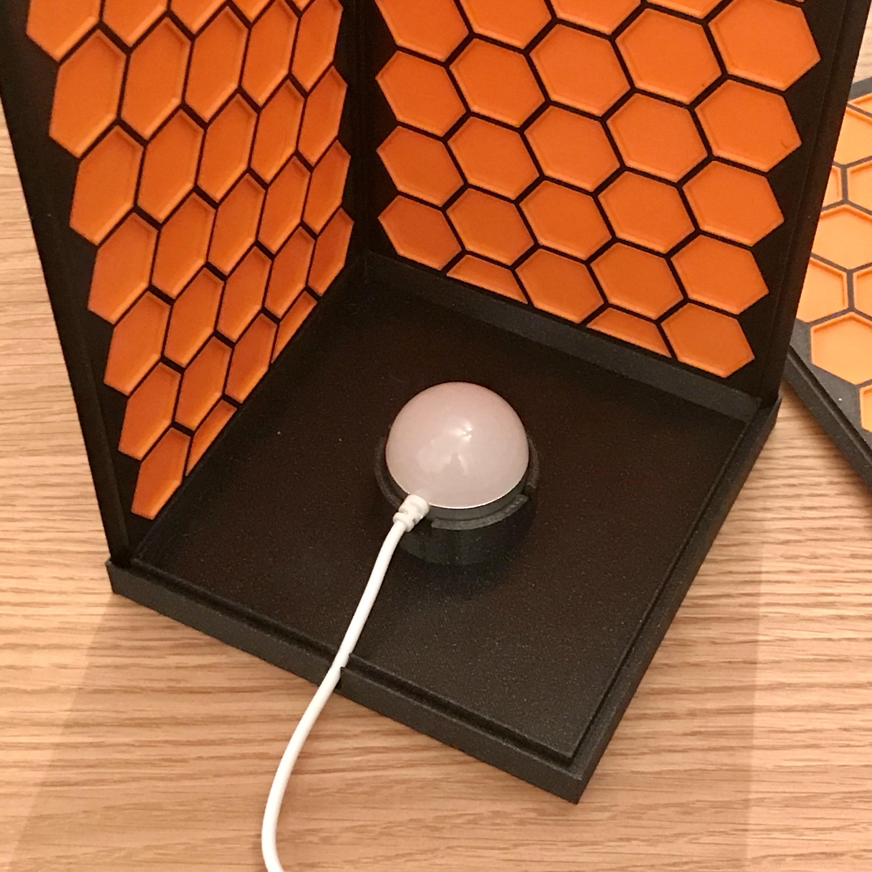 Hex Table Lamp by Chris | Download free STL model | Printables.com