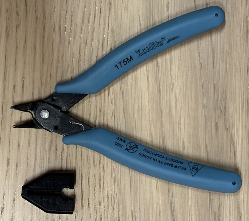 Cap for Cutters with Safety Clip by Siff3D | Download free STL model ...