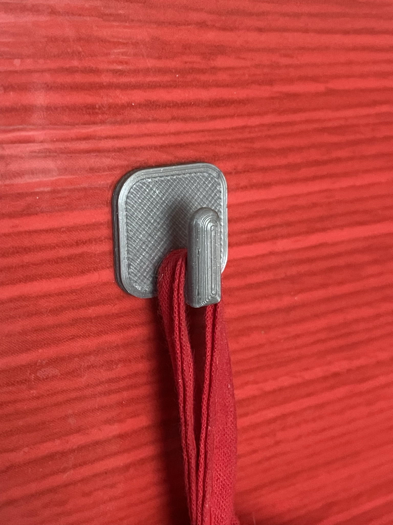 Small hook by mrmila | Download free STL model | Printables.com