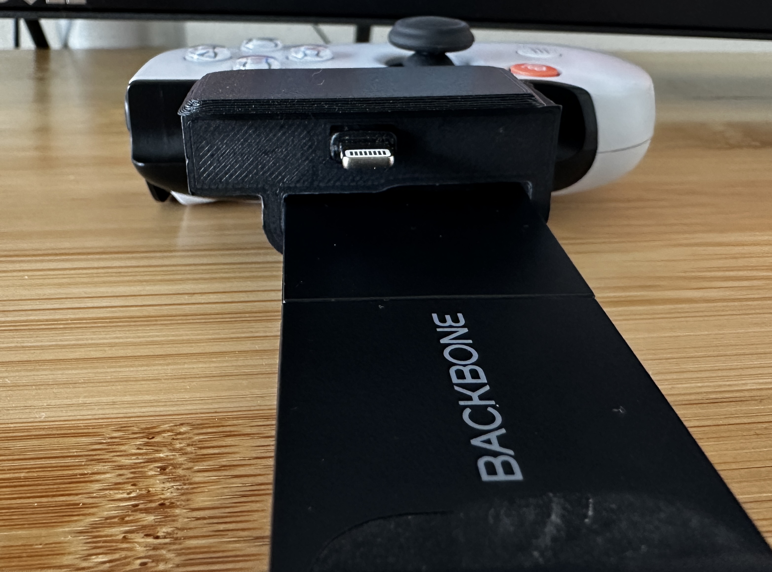 Backbone controller adapter for lightning extender | iPhone version by ...