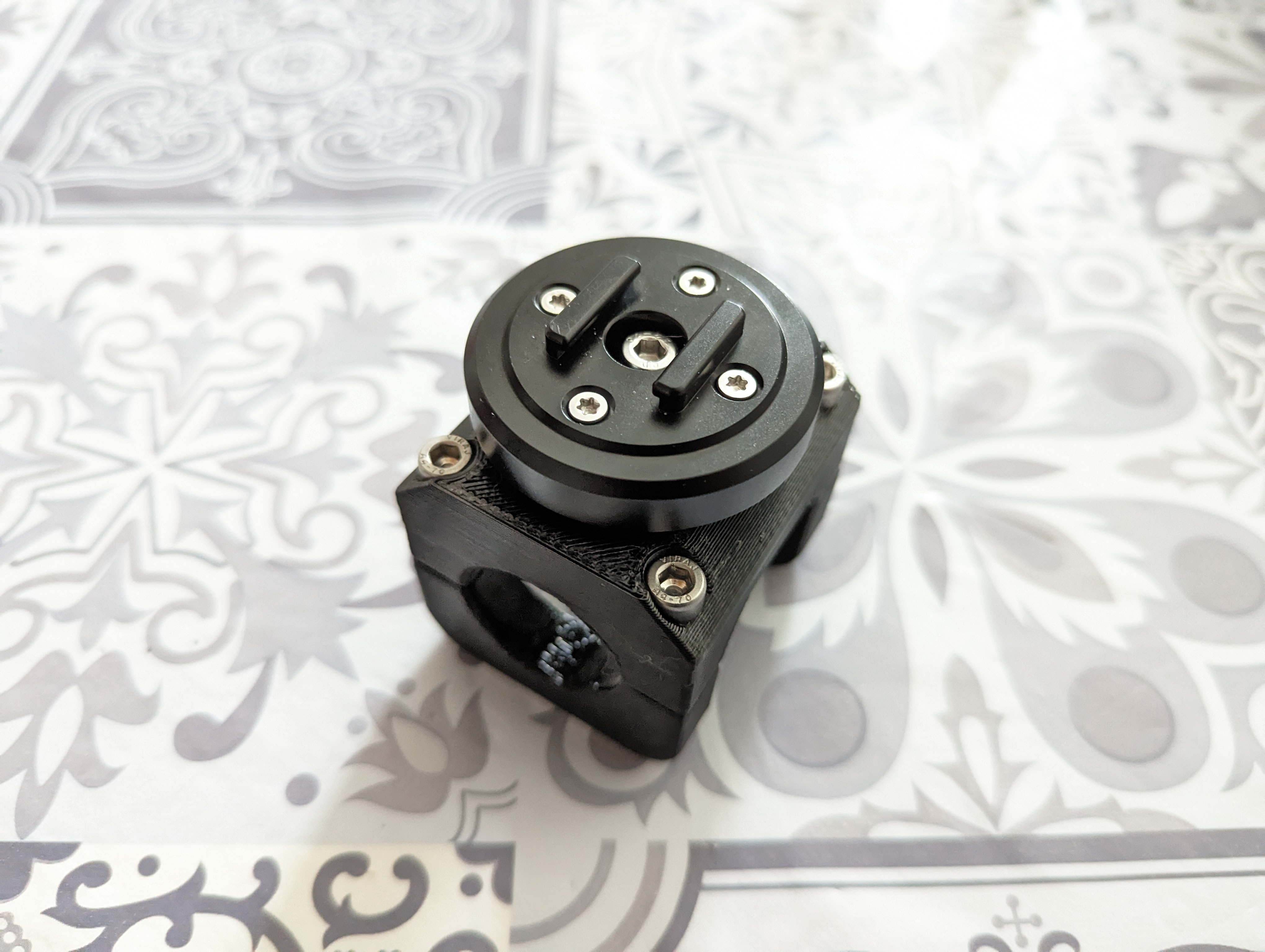 Handlebar mount for SP Connect Anti Vibration Module by makelele ...