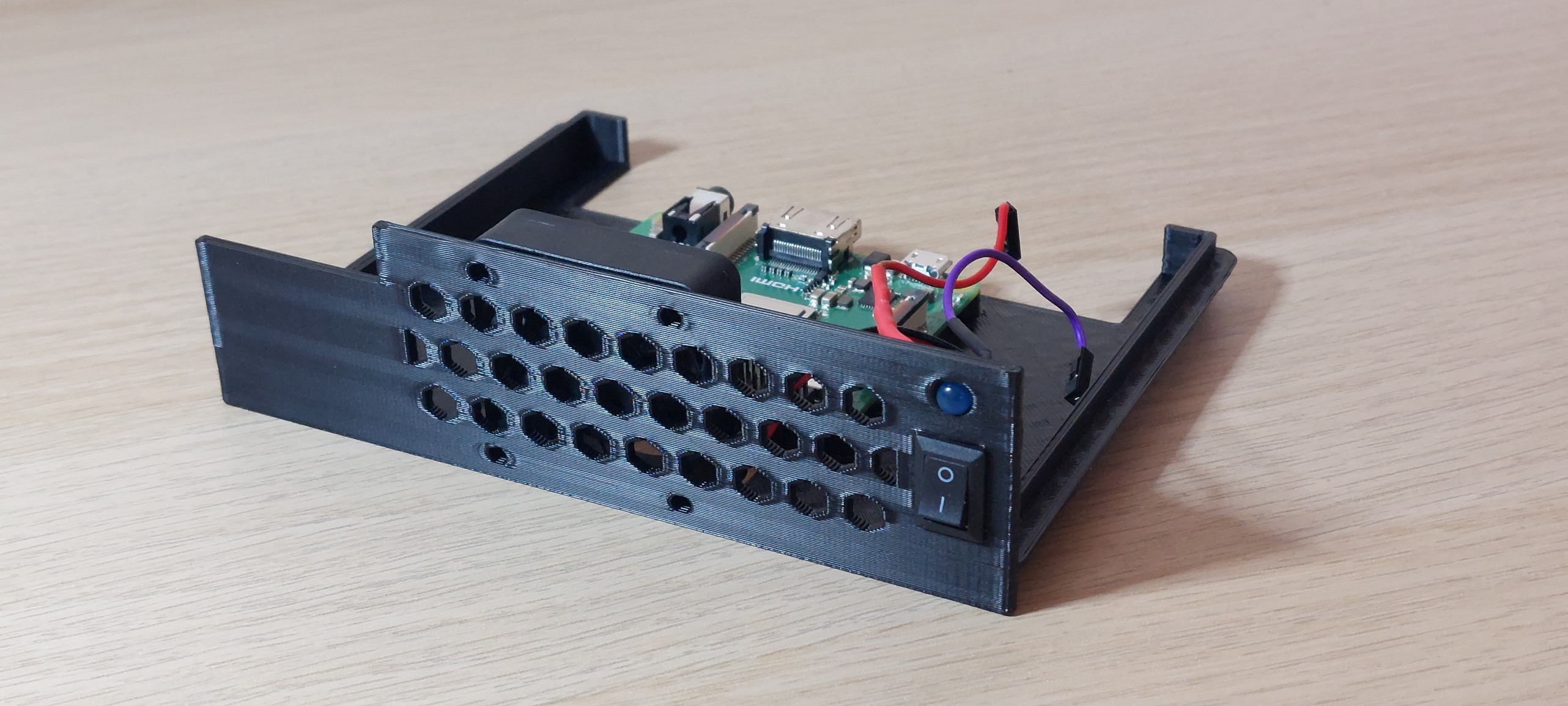 Raspberry Pi 3 A+ Drawer for Ender 3 V2 by Crisraz | Download free STL ...