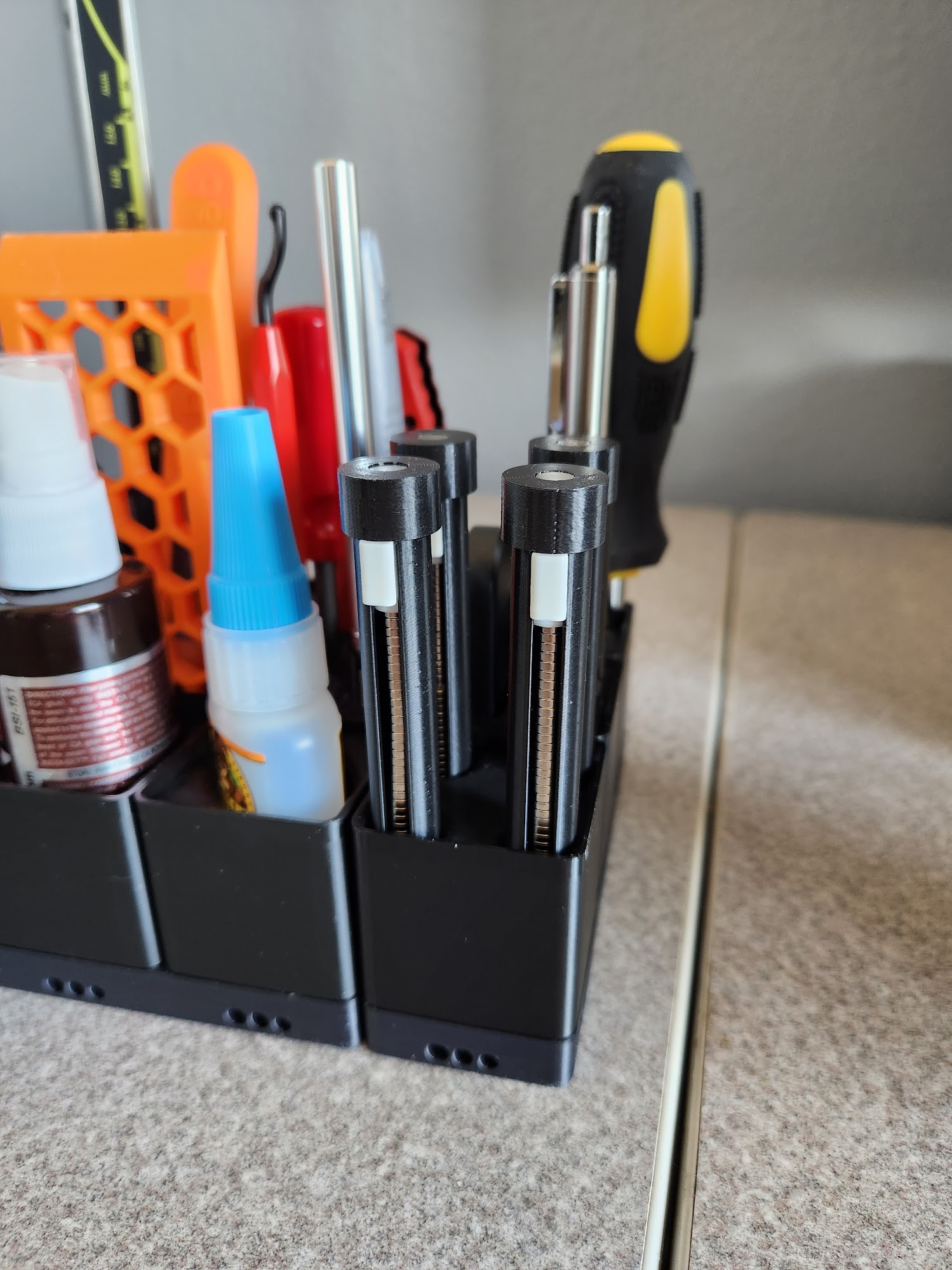 Gridfinity Magnet Dispenser by Carl Belcher | Download free STL model ...