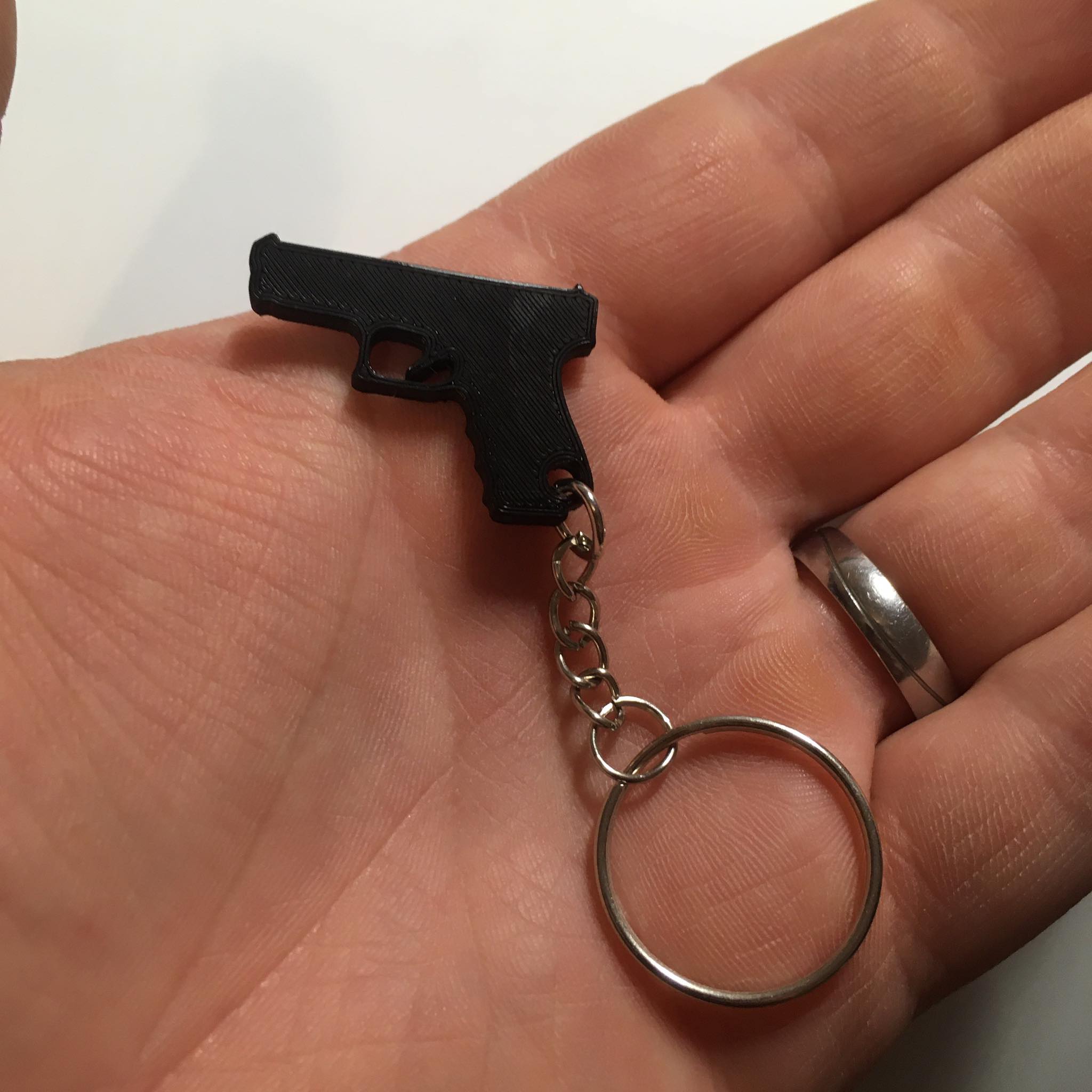 Glock pistol keychain by Petr Steinbauer | Download free STL model ...