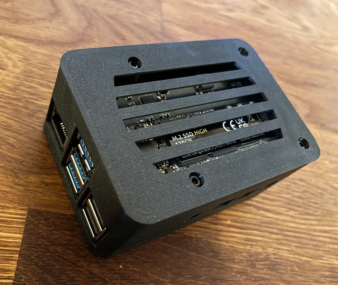 Raspberry Pi 4 Case with SSD by LeDomme | Download free STL model ...