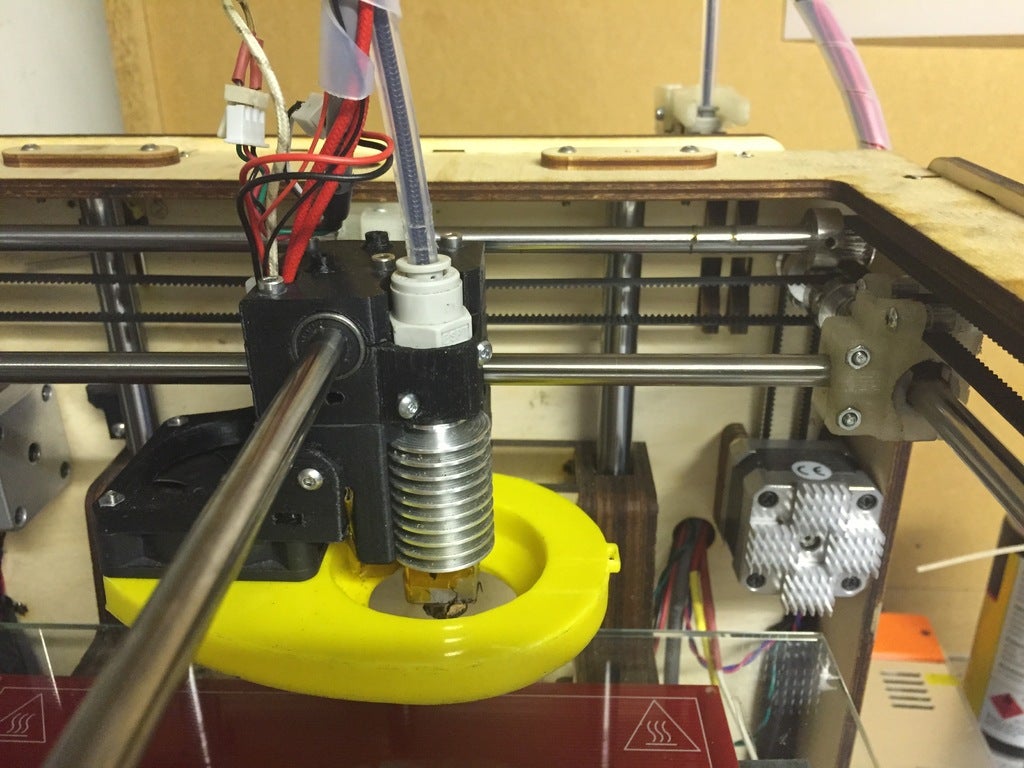 E3D_V5_MT Modular hotend mount for the Ultimaker Original by Murat ...