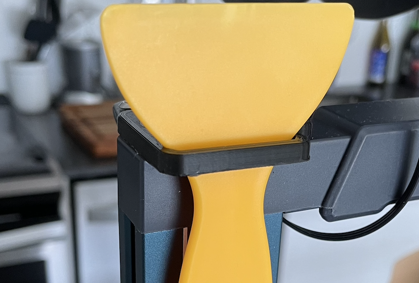 Neptune 3 Pro Scraper Holder par Tyson D. | Téléchargez gratuitement un ...