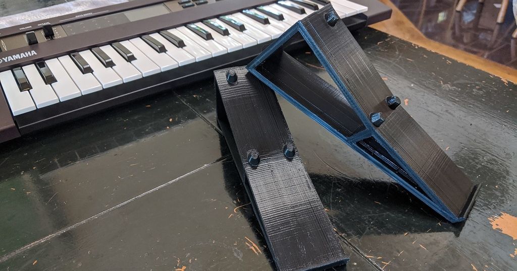 Yamaha Reface Synthesizer Stand by CoopaLoopa72 | Download free STL ...
