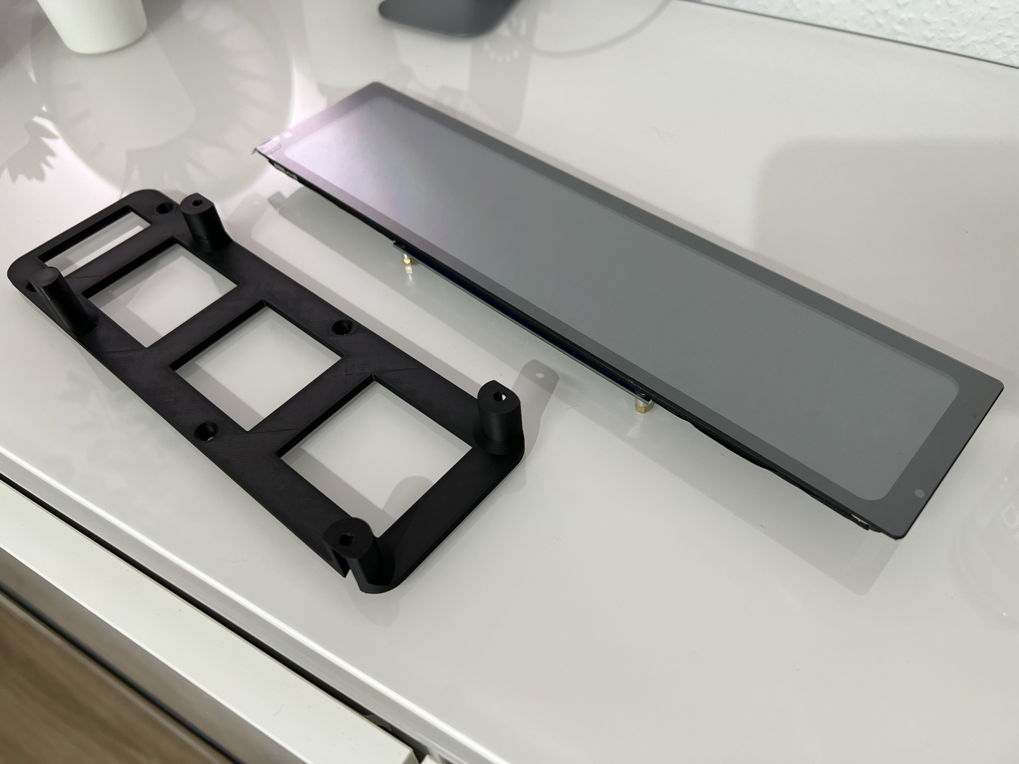 Waveshare 11.9" vertical LCD mount for CoolerMaster HAF 700 evo by ...
