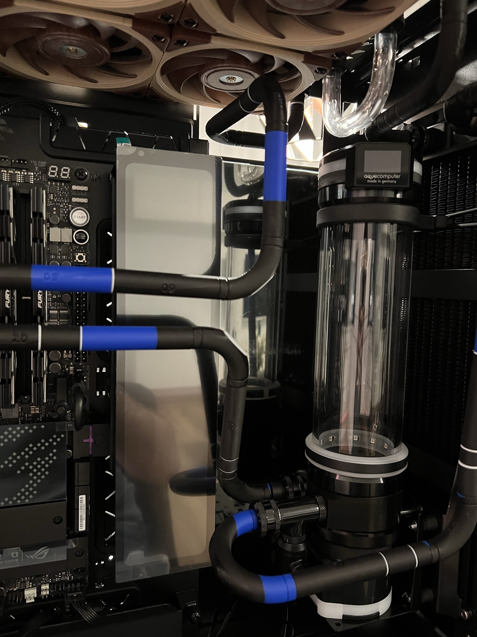 Waveshare 11.9" vertical LCD mount for CoolerMaster HAF 700 evo by ...