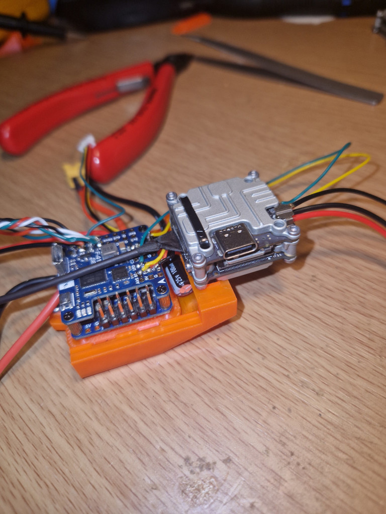 ZOHD Dart 250G FC + VTX Mount - Matek F411 WSE + Caddx Vista by El ...