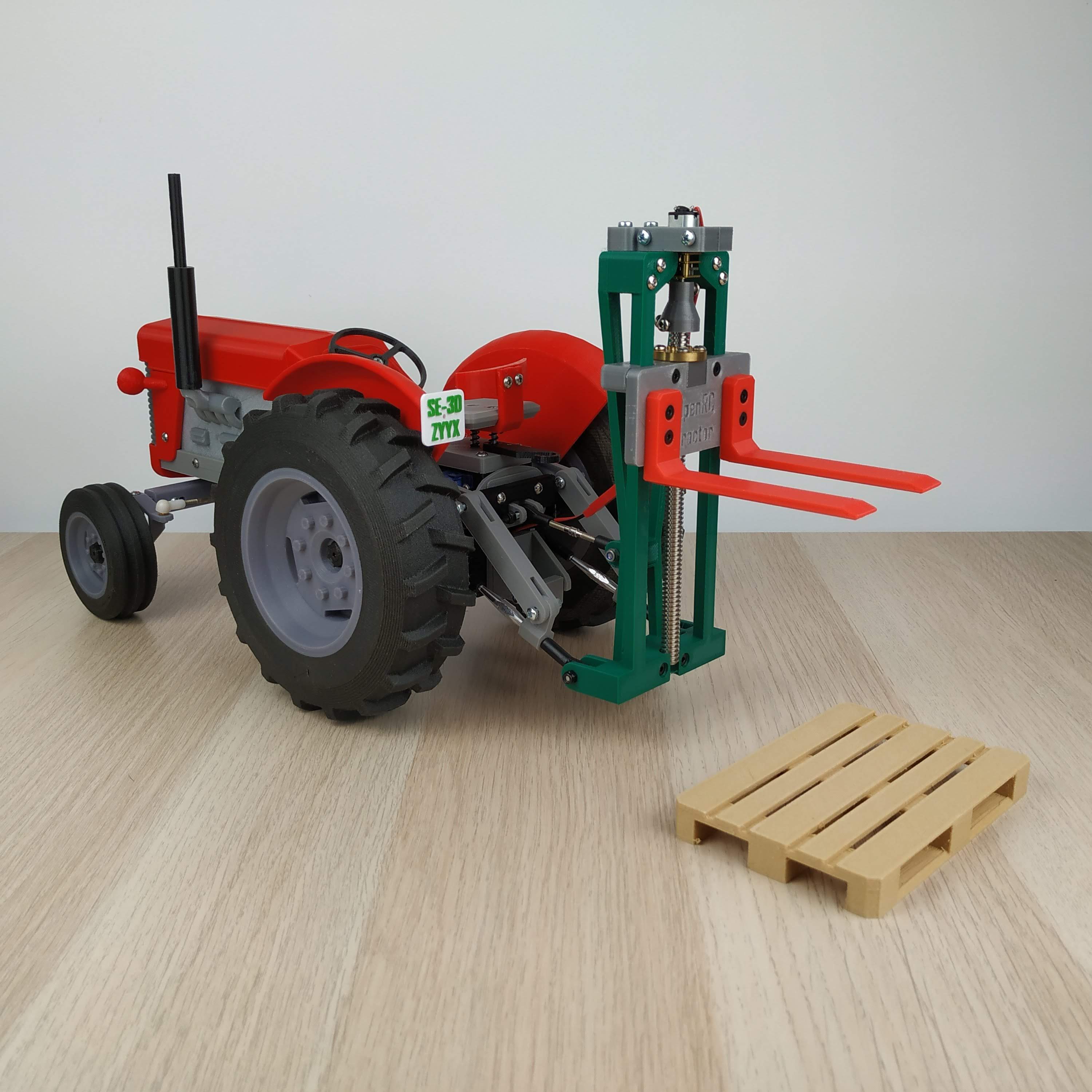 OpenRC Tractor Lifter autorstwa makitprojects | Pobierz darmowy model ...