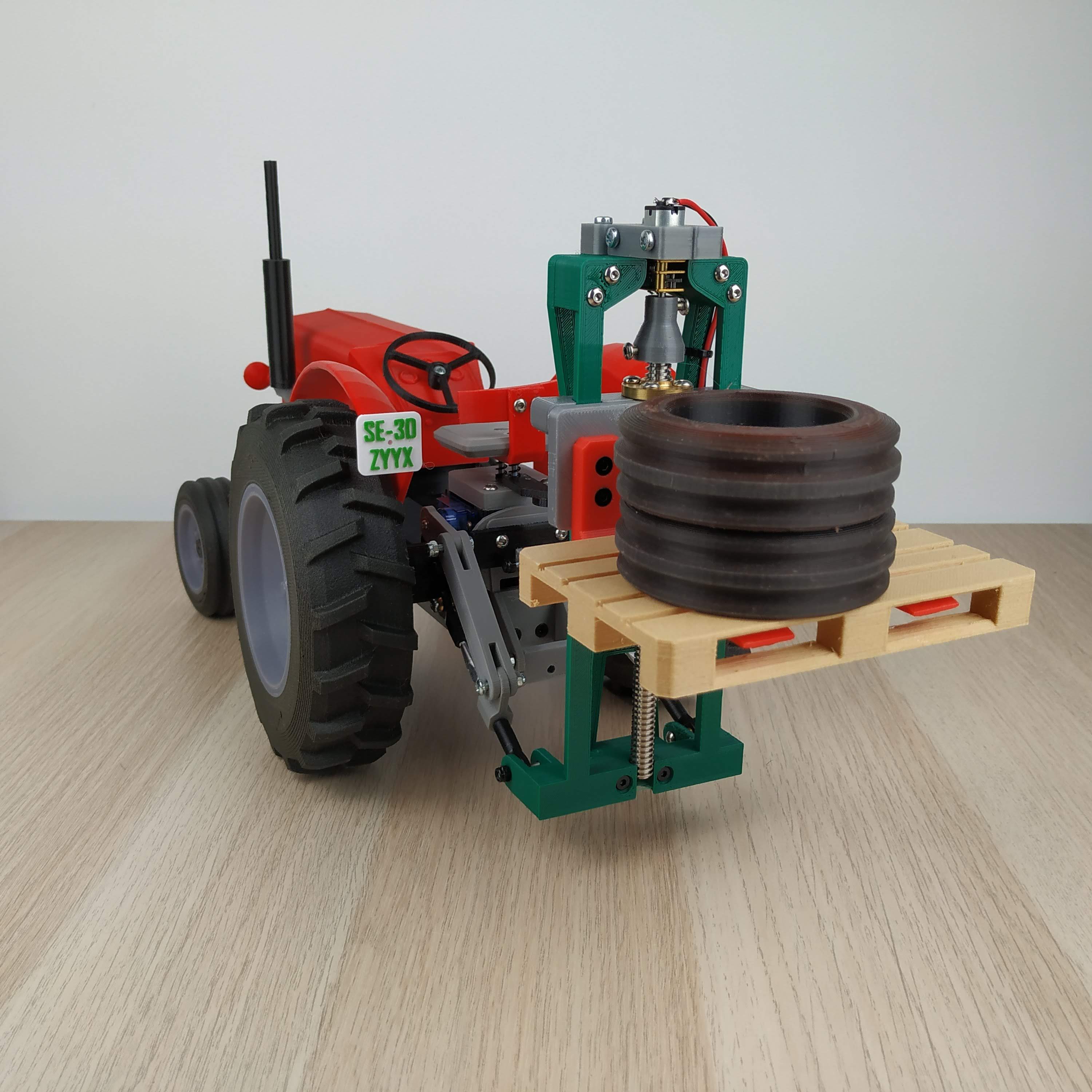 OpenRC Tractor Lifter autorstwa makitprojects | Pobierz darmowy model ...