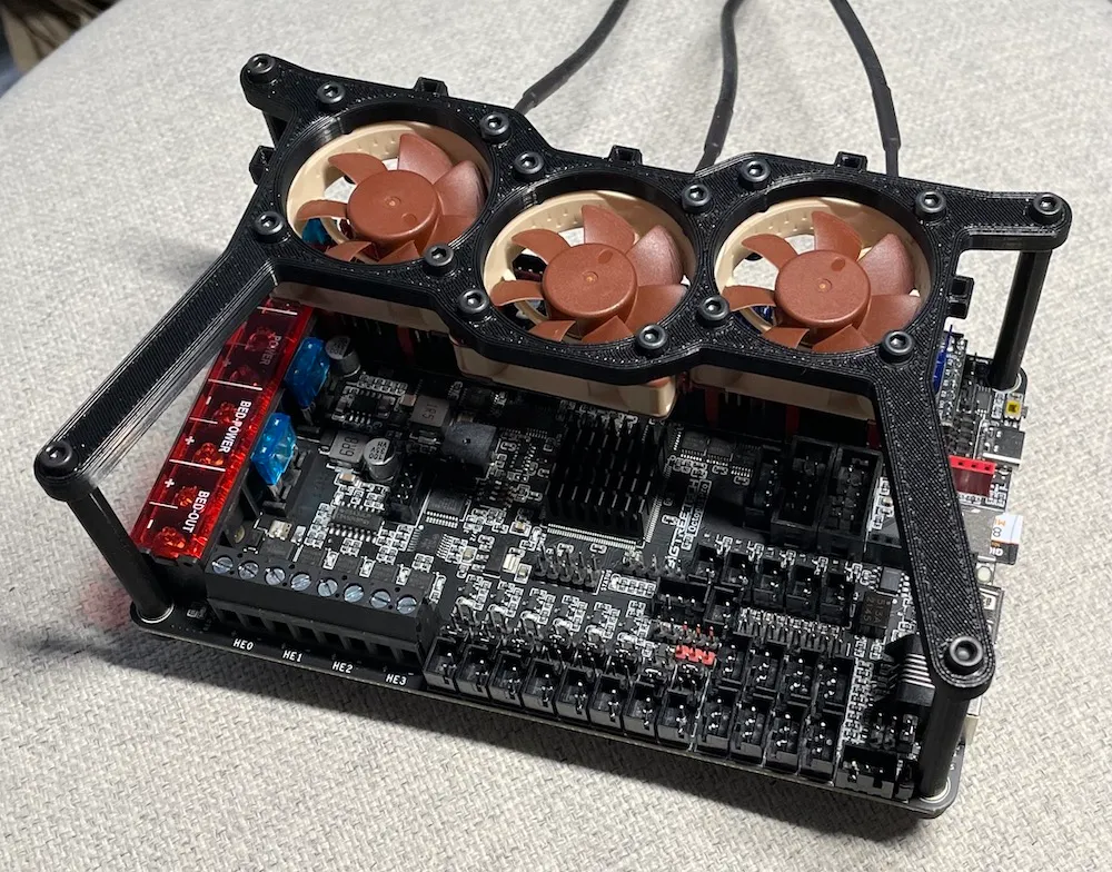 Octopus Pro Mount for DIN Rail Bracket & Fan Mount by mmuellerphoto ...
