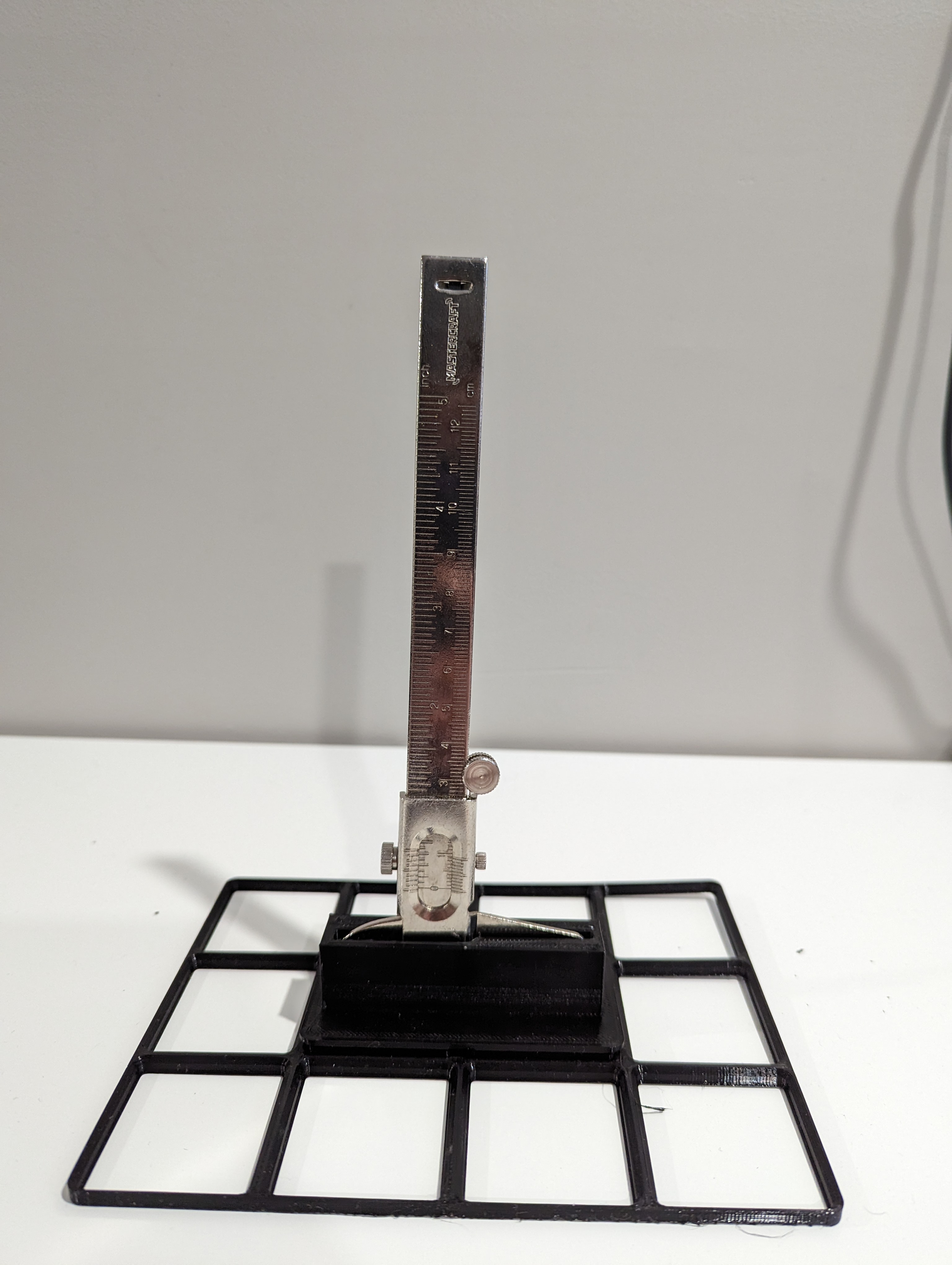 Mastercraft Vernier Caliper Gridfinity stand (1x2) by Reed_pro ...