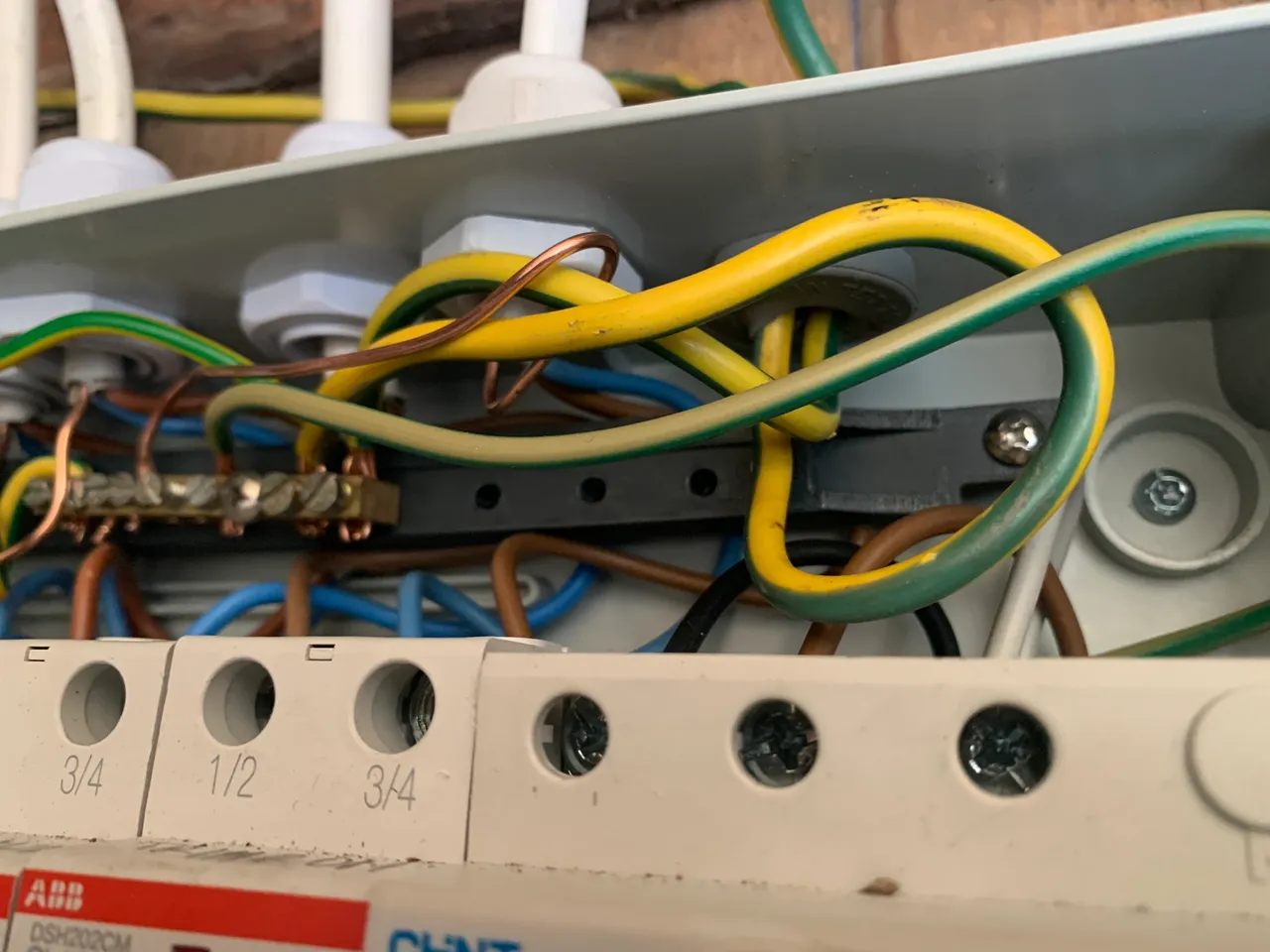 fuse box rail by Markus Oseberg | Download free STL model | Printables.com