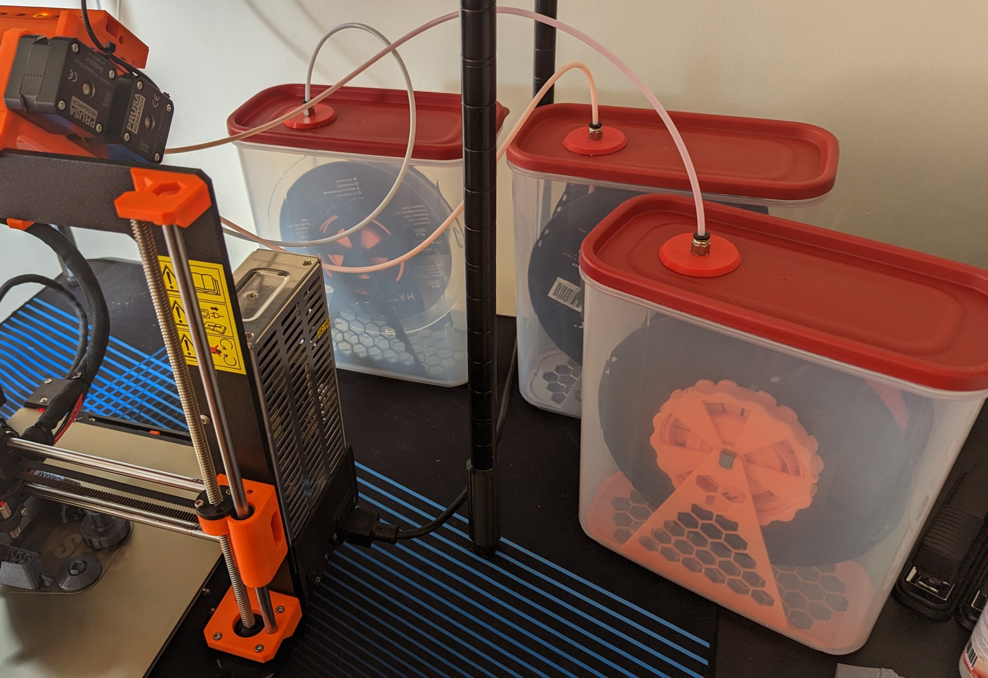 In container brackets for Individual-Spool Dry-box by Wilhelm Duembeg ...