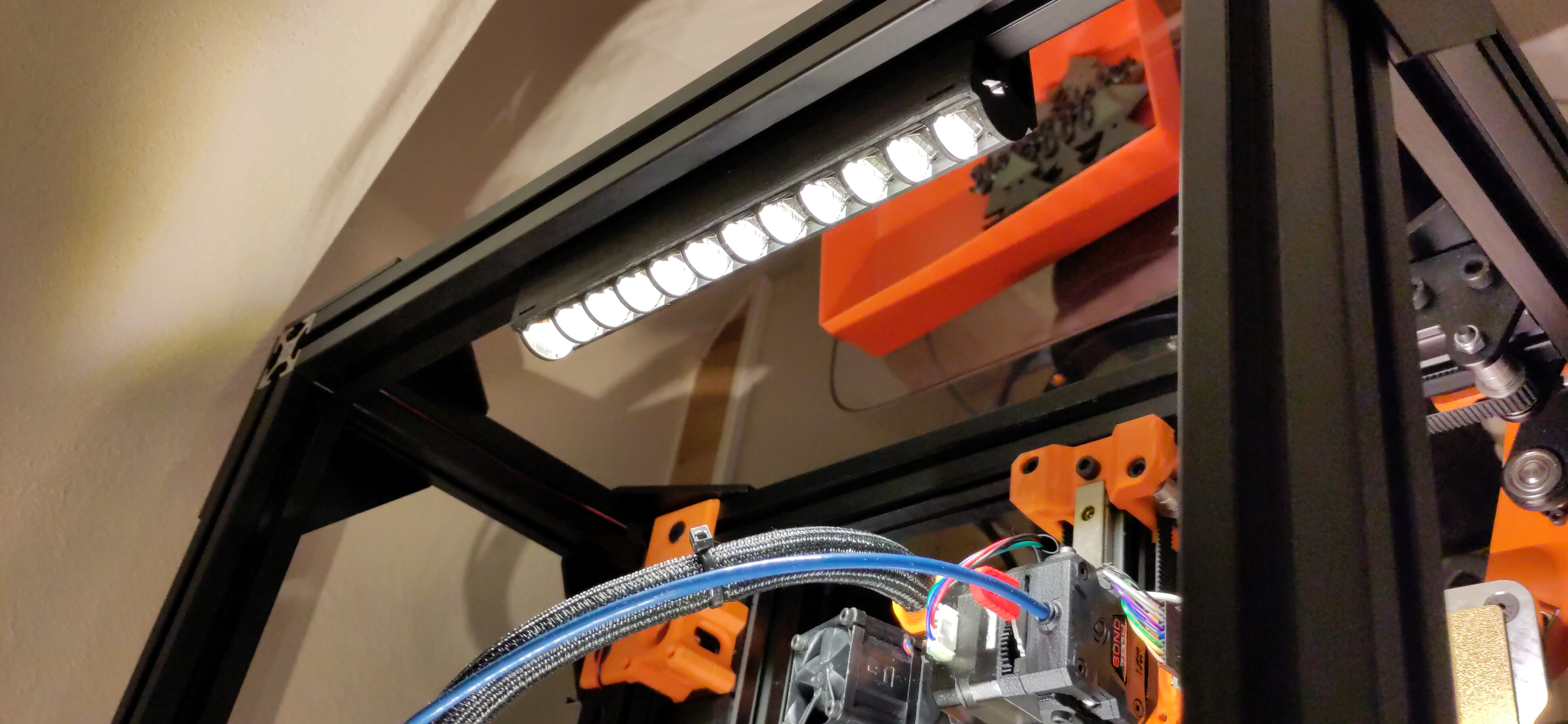 LED Stripe Mount for RatRig VCore3.1 200mm³ Enclosed by Flexinho ...