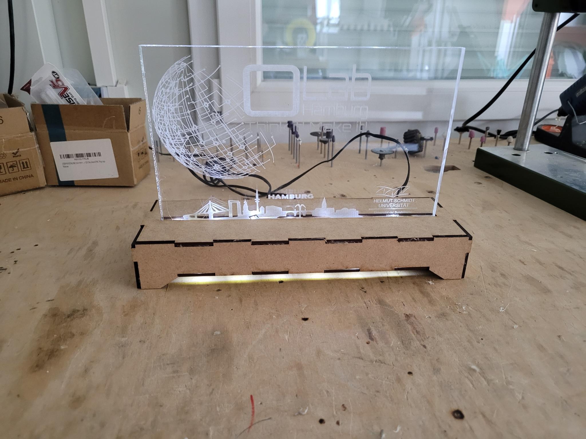 Laser-cuttable led-sign (customisable) by LH | Download free STL model ...