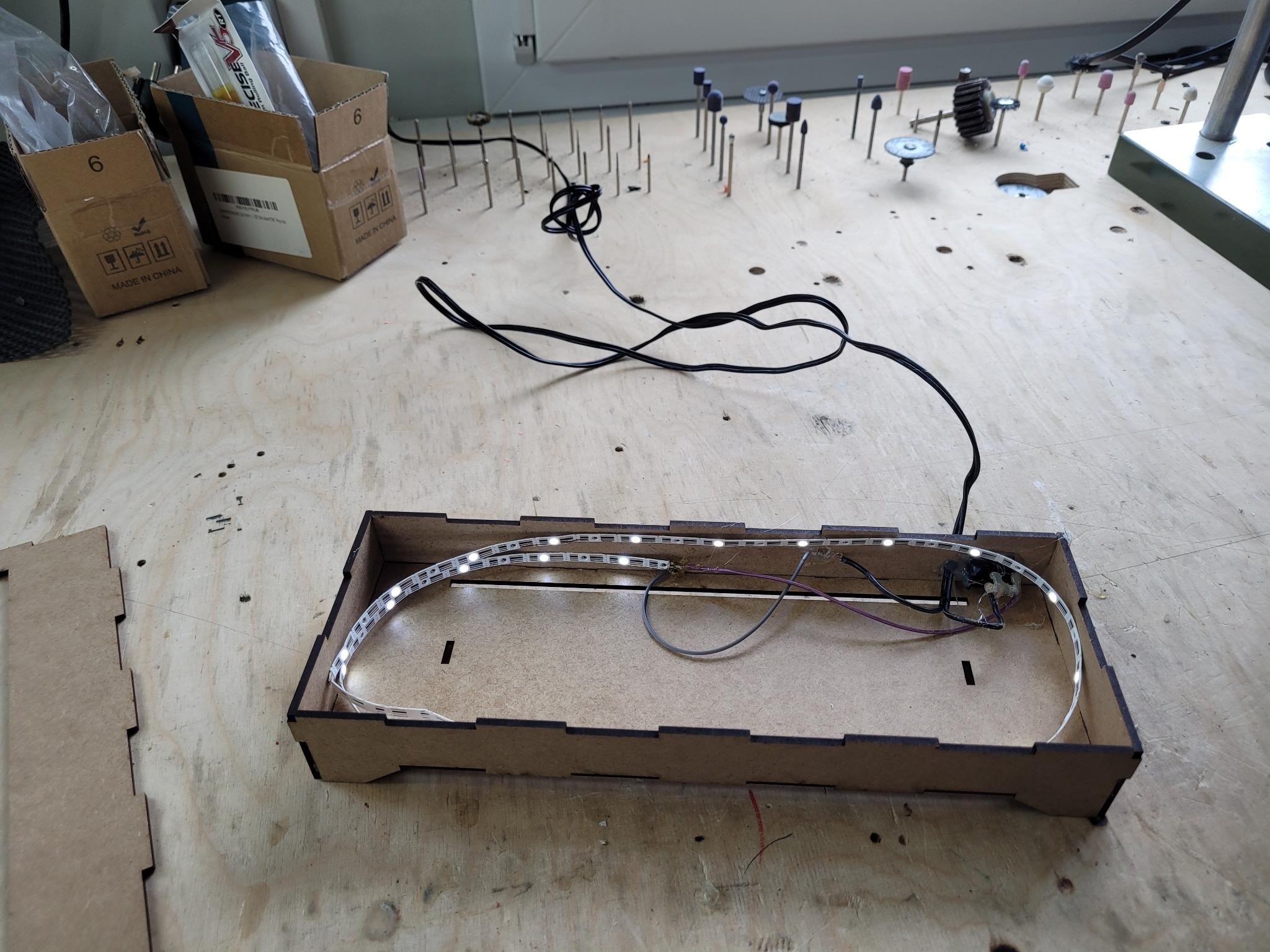 Laser-cuttable led-sign (customisable) by LH | Download free STL model ...