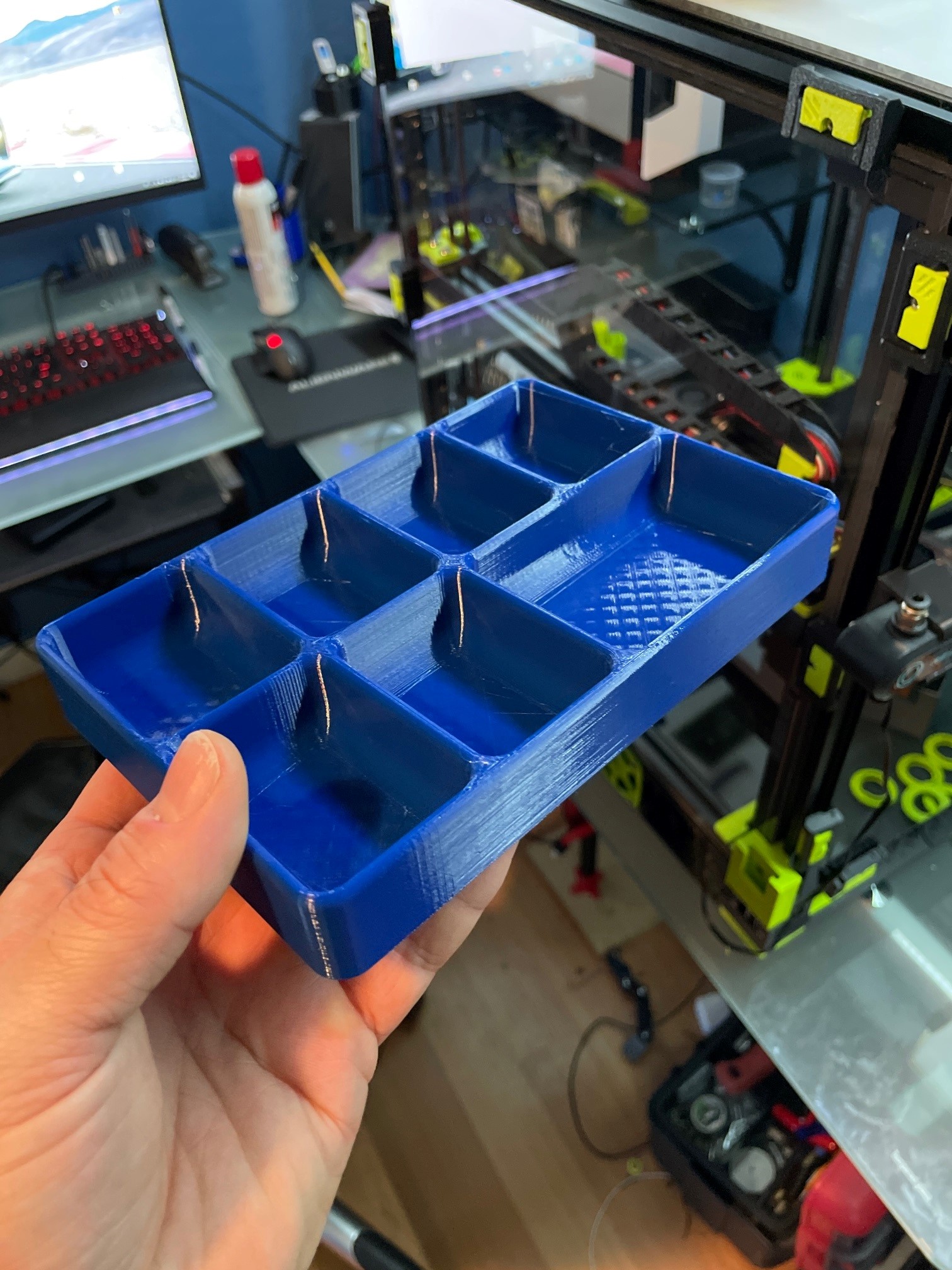 Small tool tray for screws by Ringrosa | Download free STL model ...