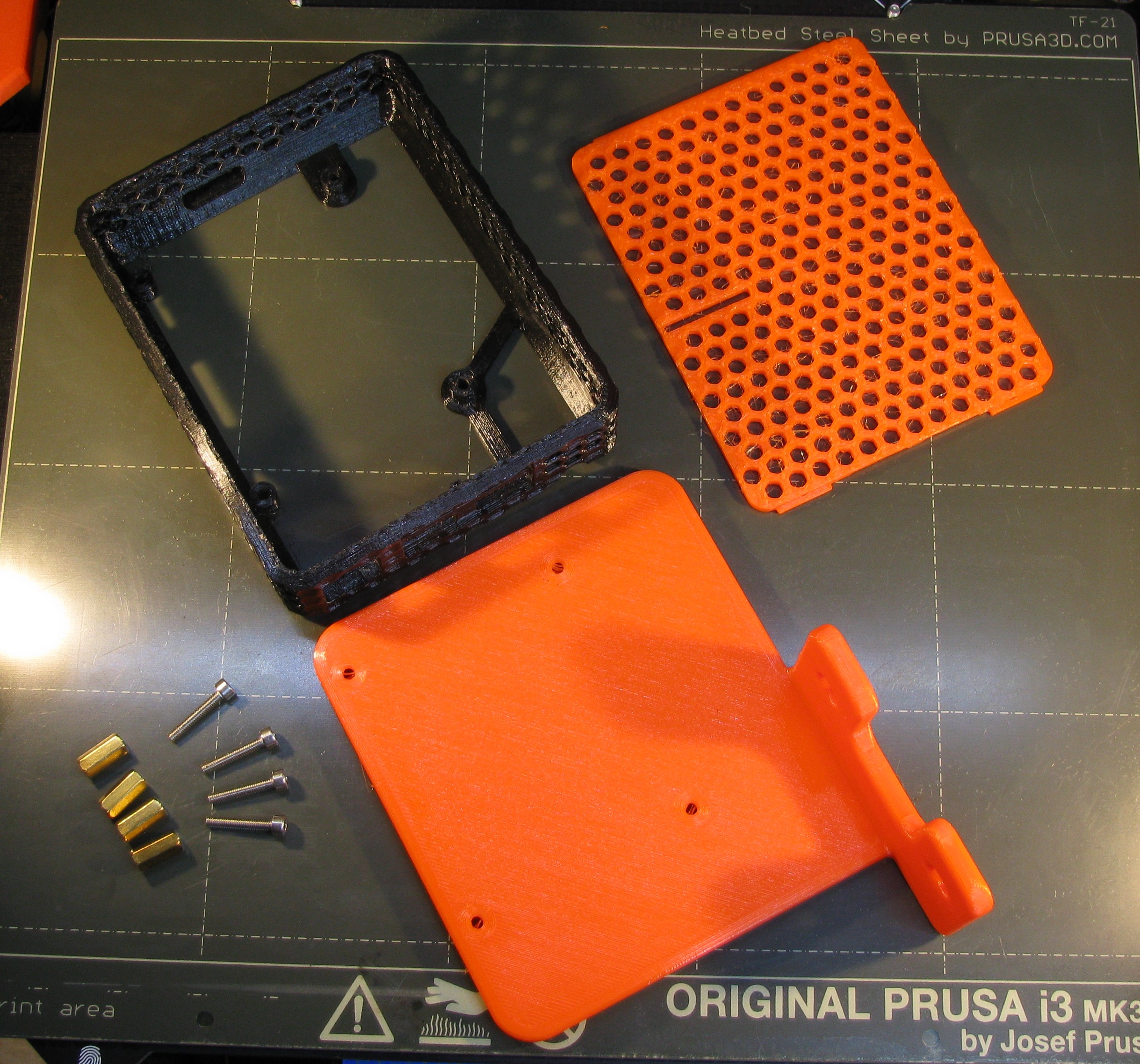 Raspberry Pi Z-Box | Mounting Plate for MK3S(+) by Jürgen_B | Download ...
