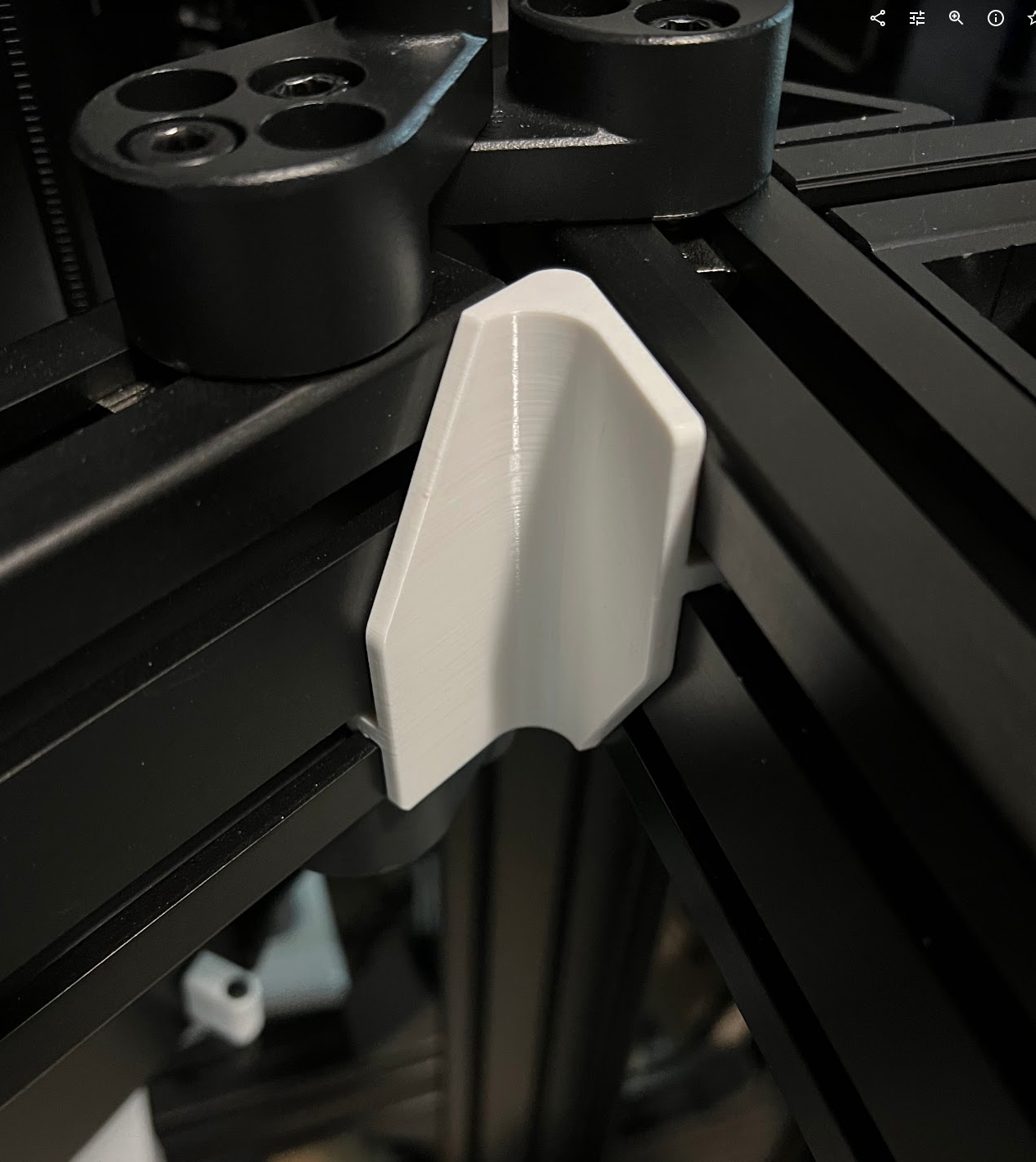 Sim Racing Triple Monitor 4040 Brackets 60 deg by DaMaDo | Download ...