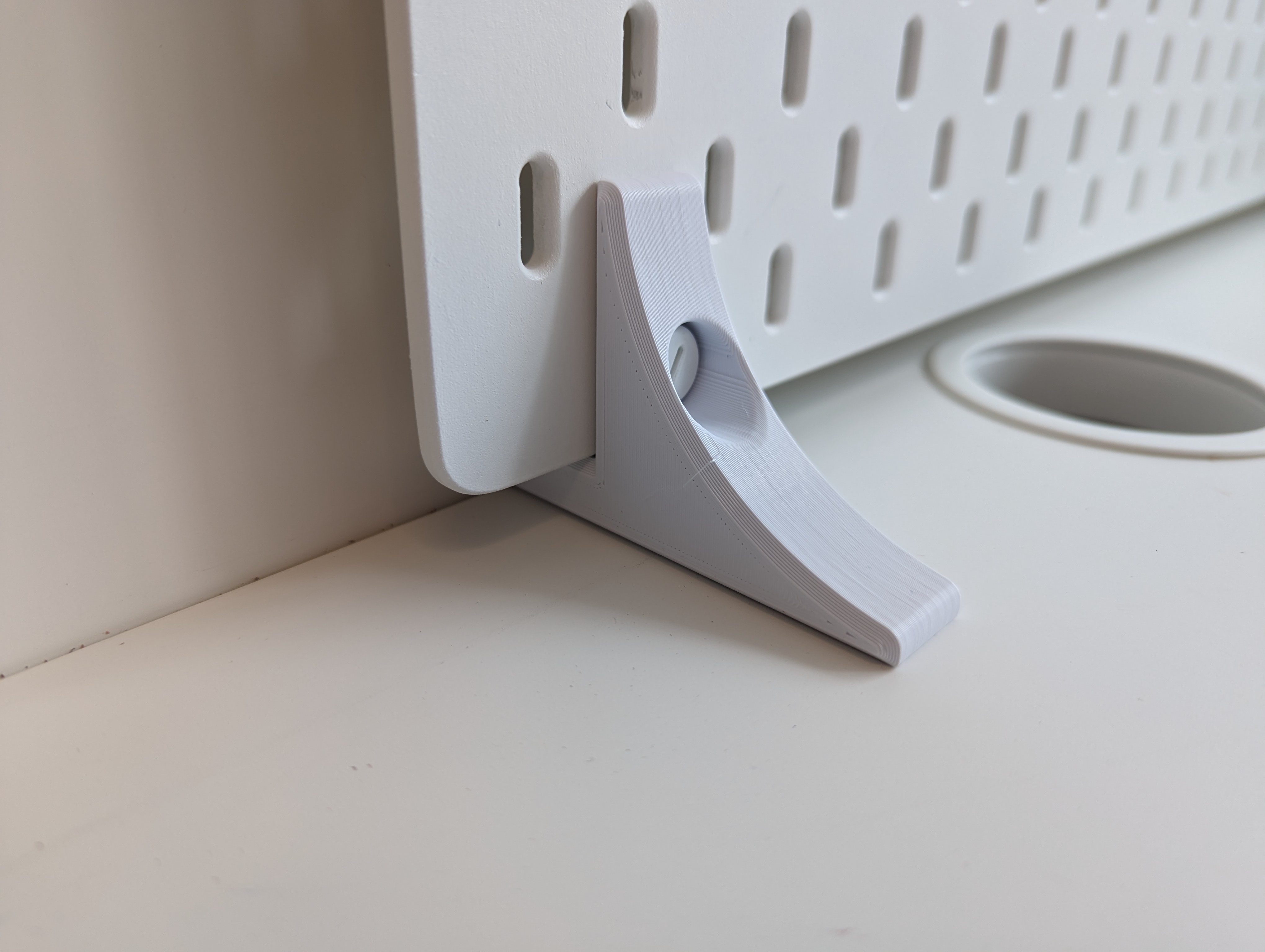 Low-Profile Ikea Skadis Stand by BN3D | Download free STL model ...