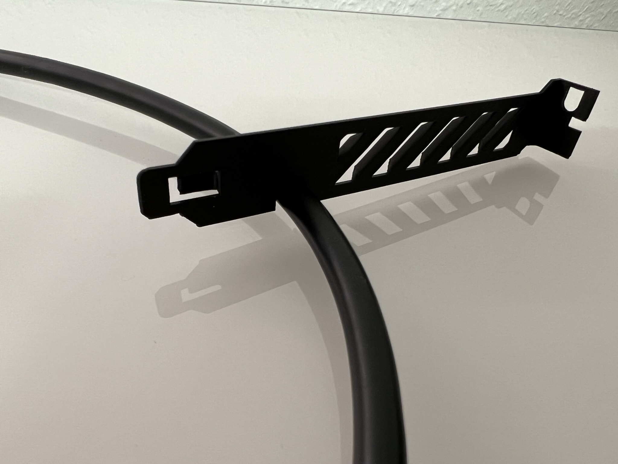 PCIE Bracket - Cable feed through by hgross | Download free STL model ...