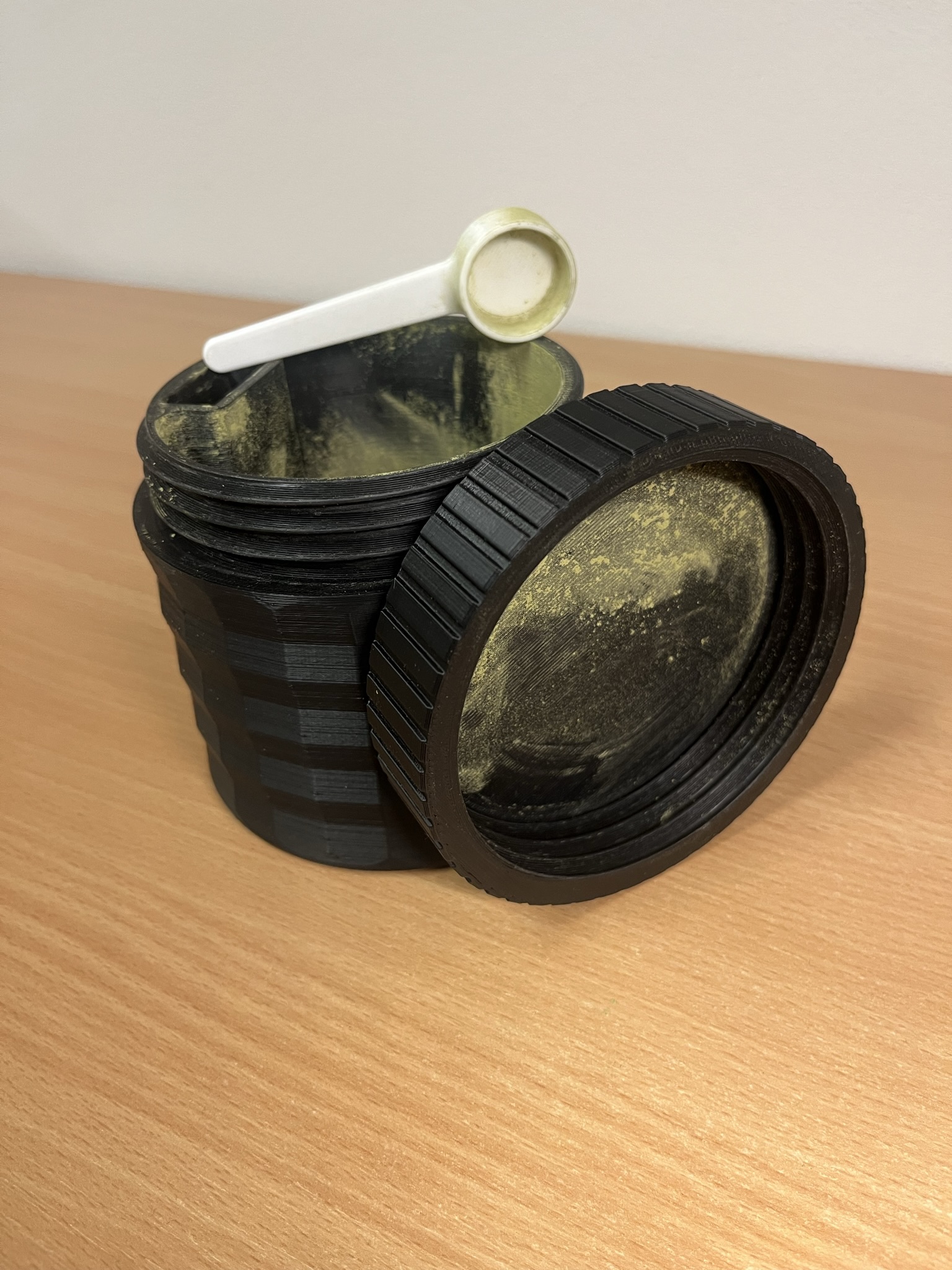 Kratom Storage jar with measuring cup by marsl | Download free STL ...