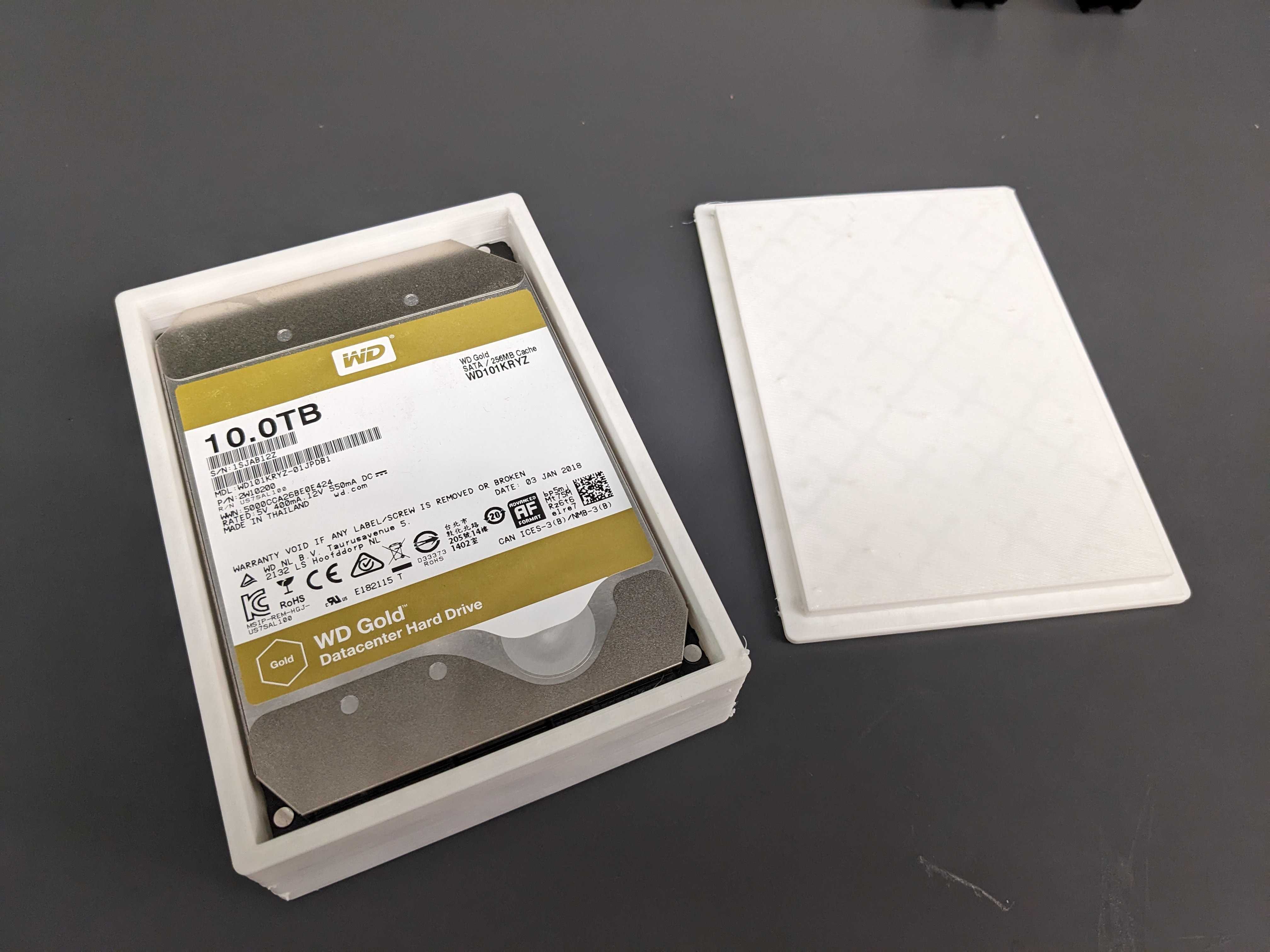 3.5in Hard Drive Case by LabWizard | Download free STL model ...