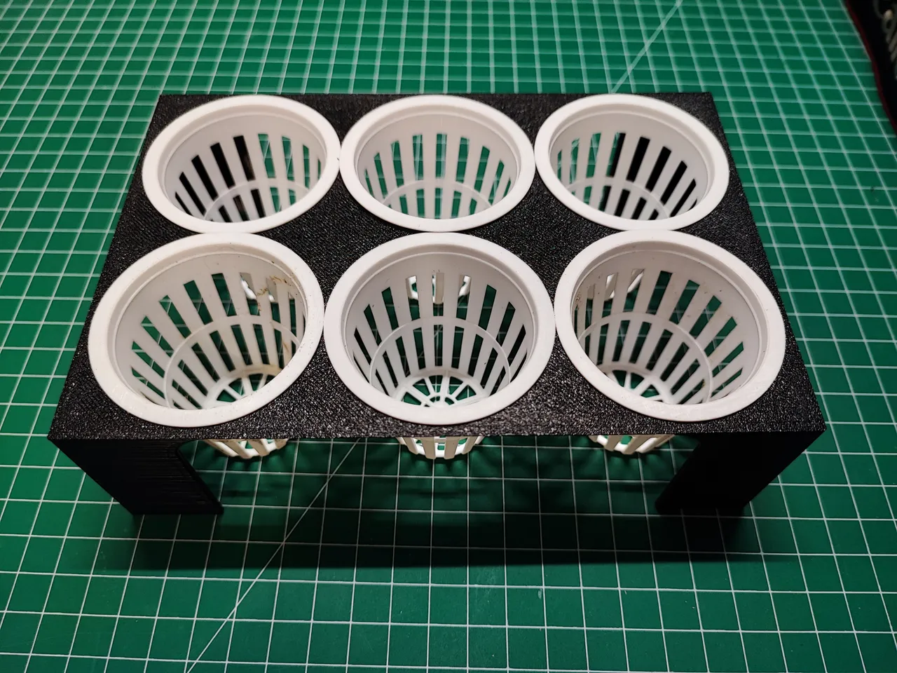 Net Cup Rack - Hydroponics by w3rN42 | Download free STL model ...