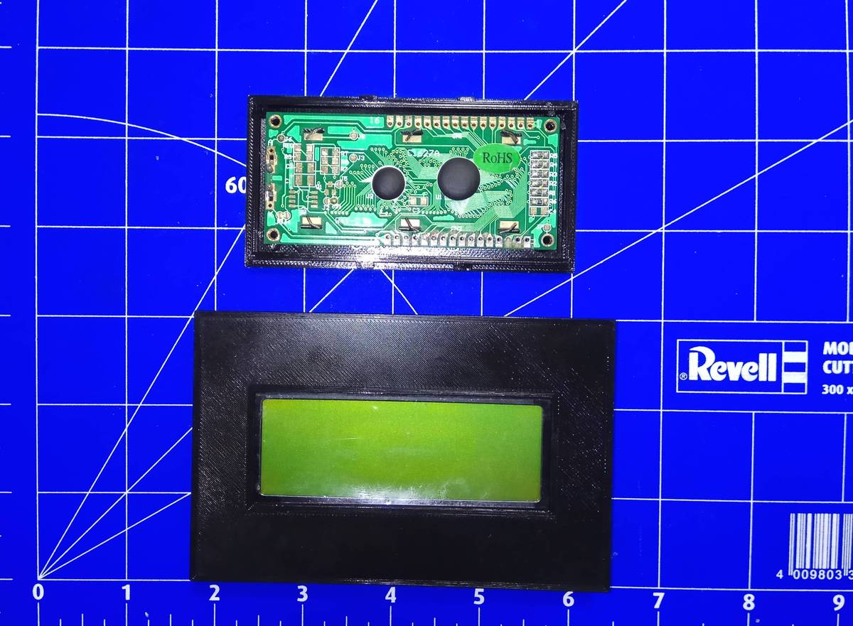 Universal Mounting Mask for LCD Modules by Pedja | Download free STL ...