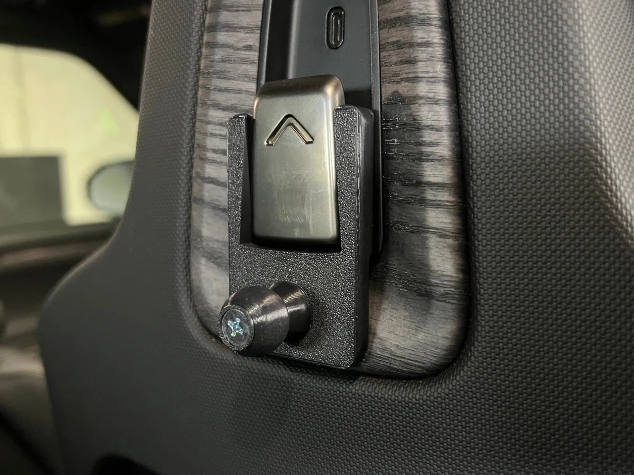 OpenSourceEV Seat Back Tablet Mount V2 HD for Rivian R1T & R1S by Rob ...