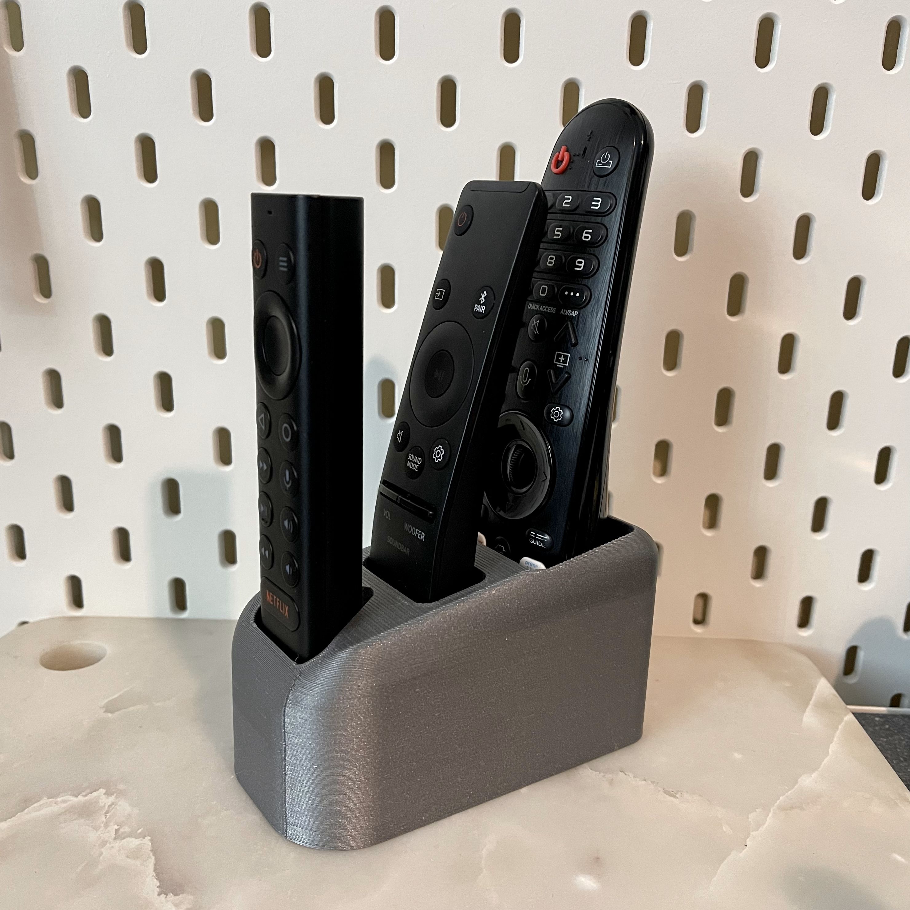 Remote Holder/Stand by PrintMeCrazy | Download free STL model ...