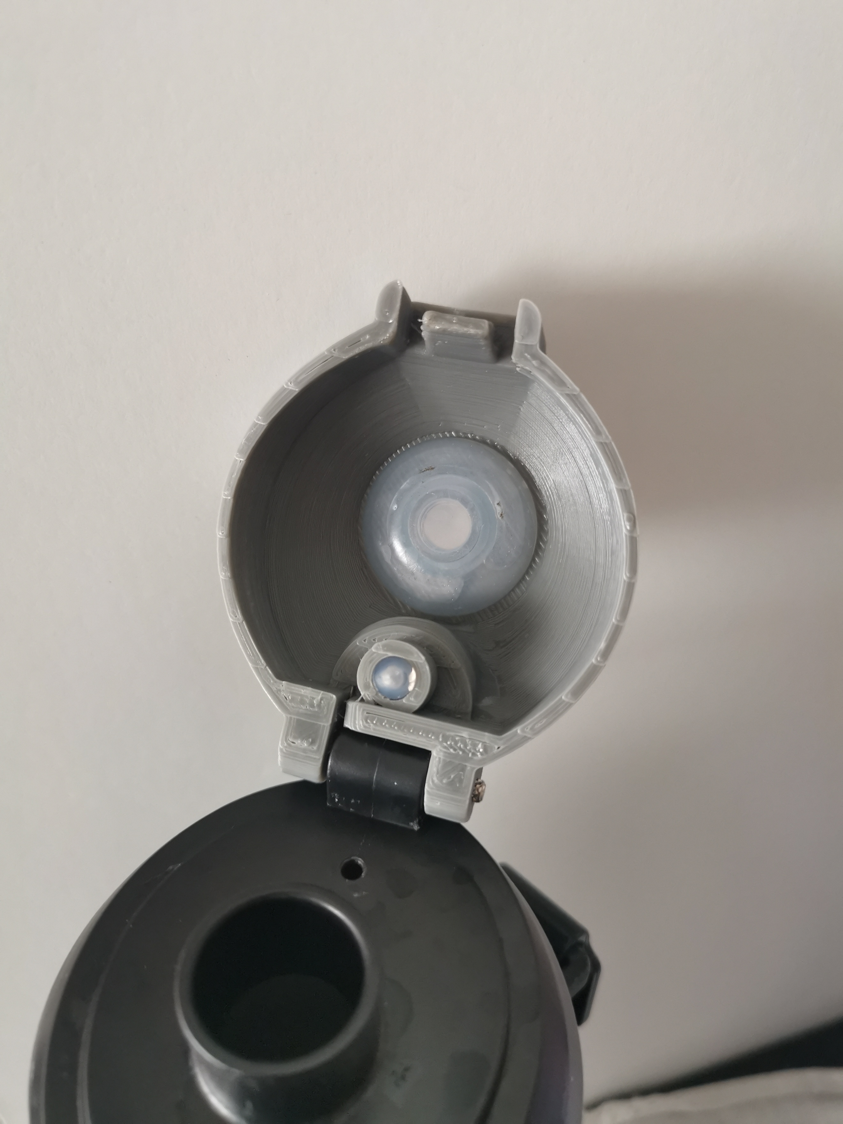 FJ bottle by Dario di dio | Download free STL model | Printables.com