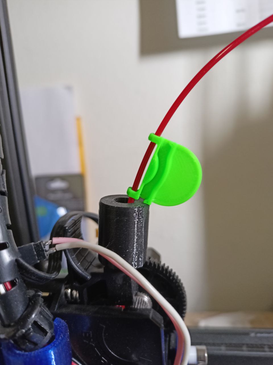 Grandma's Favorite Filament Clip - closed version remix by alexan_e ...